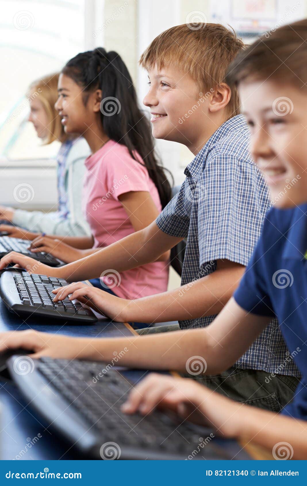 Elementary Pupils in Computer Class Stock Photo - Image of pupil ...