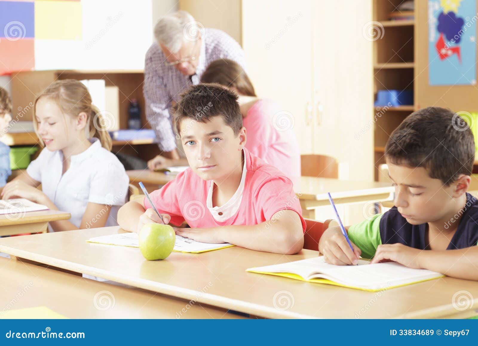Elementary School Classroom Stock Image - Image of small, group: 33834689