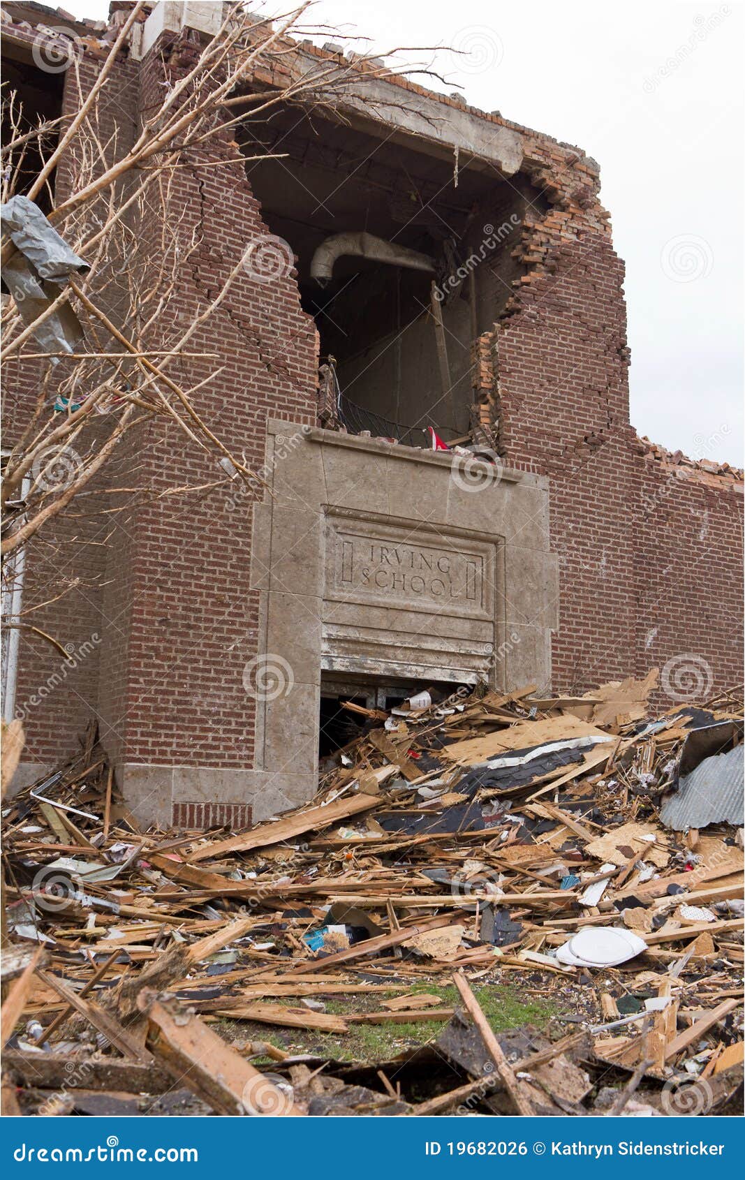 Elementary School Damaged Tornado Joplin Mo Stock Photo - Image of ...