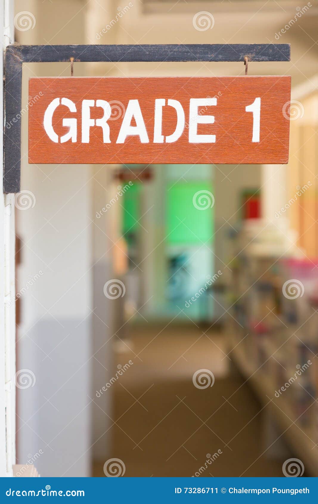 Elementary School, Grade 1 Sign Stock Image - Image of concept, sign ...