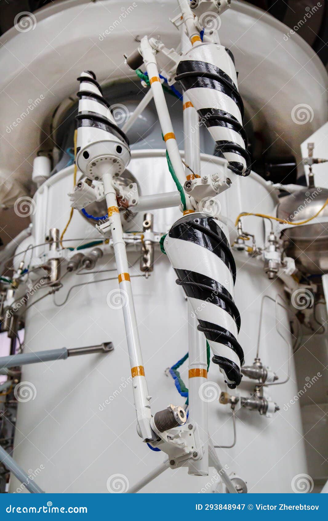 Elements Equipment and Components of the Descent Vehicle of the ...