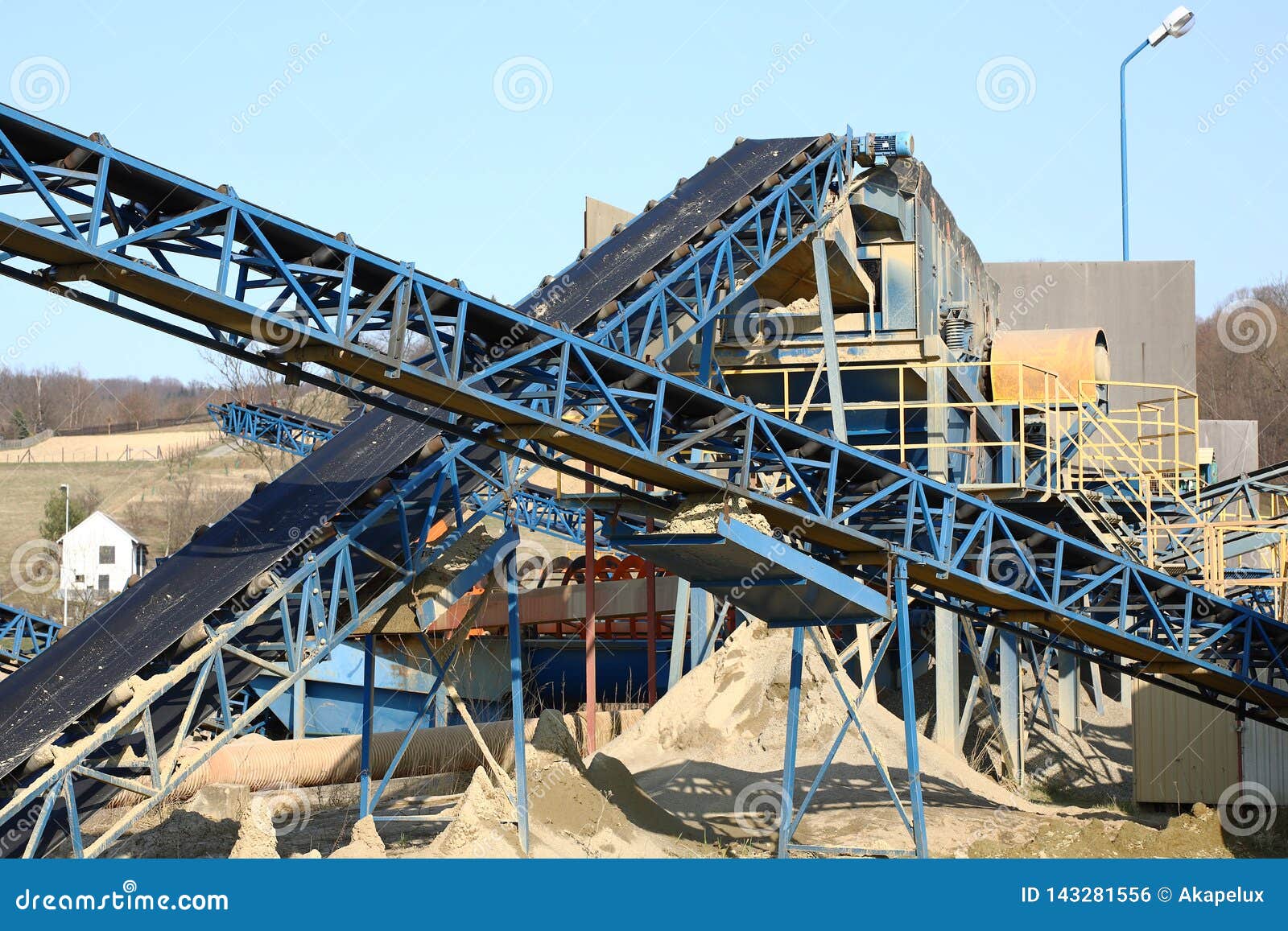 Elements of Equipment for the Extraction and Sorting of Rubble ...