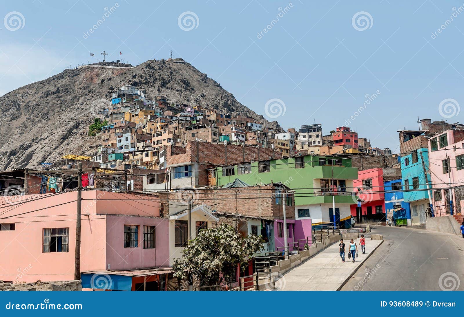 Elendsviertel Cerros San Cristobal in Lima, Peru Redaktionelles ...