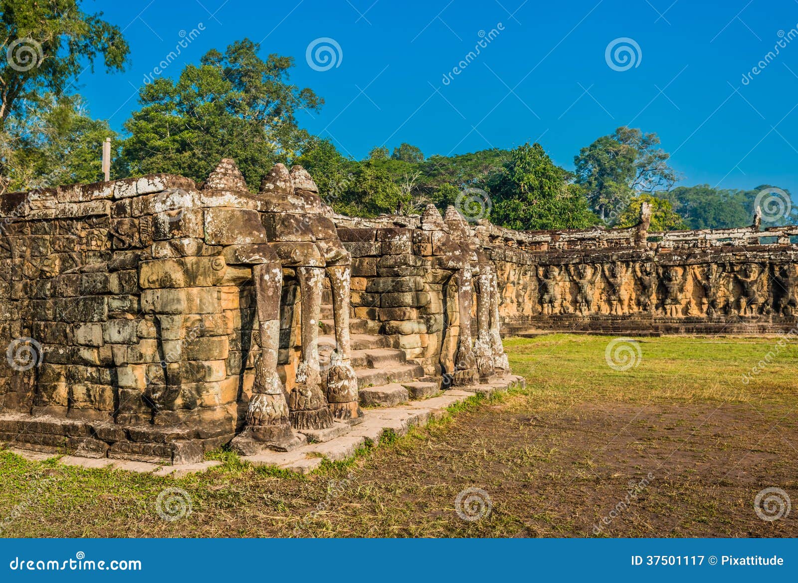 Elephant Terrace Angkor Thom Cambodia Stock Image - Image of thom ...