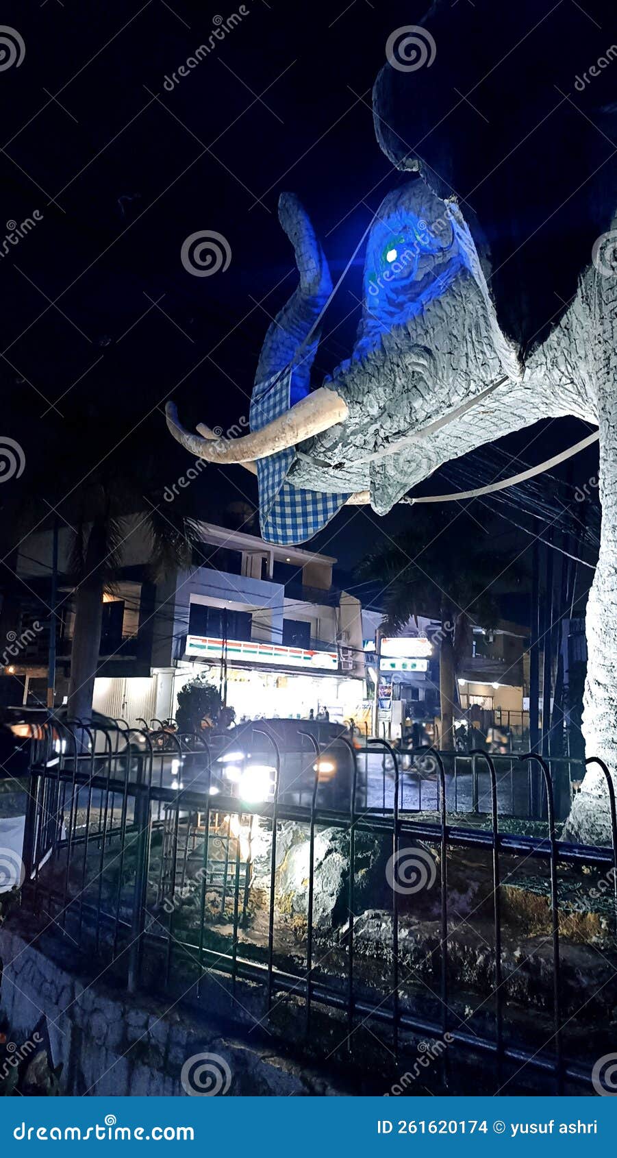 Statue Of Blue Velociraptor Which Stars In Jurassic World In Valletta ...