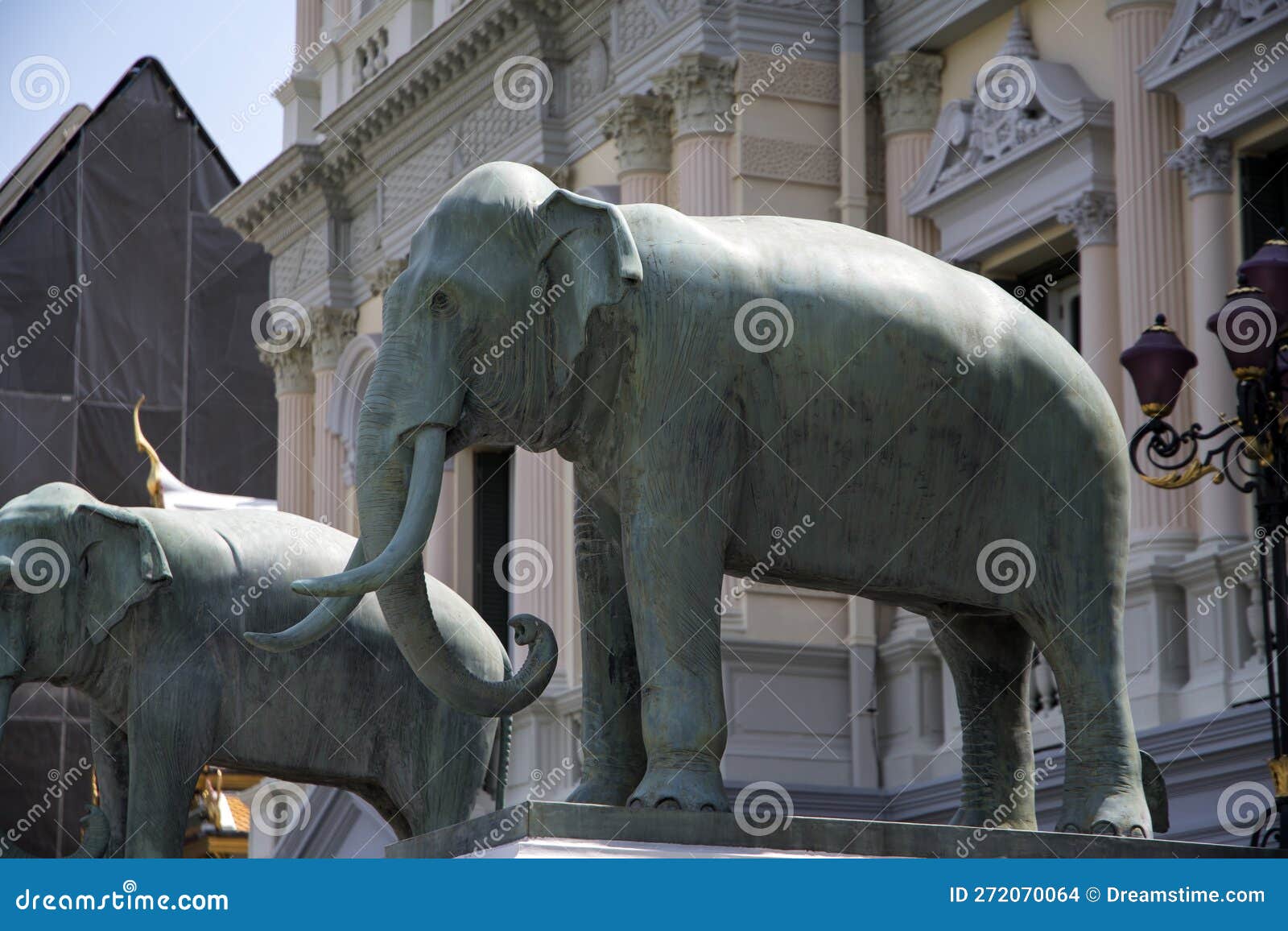 Elephant Statues in Front of Throne Hall in Grand Palace Complex ...