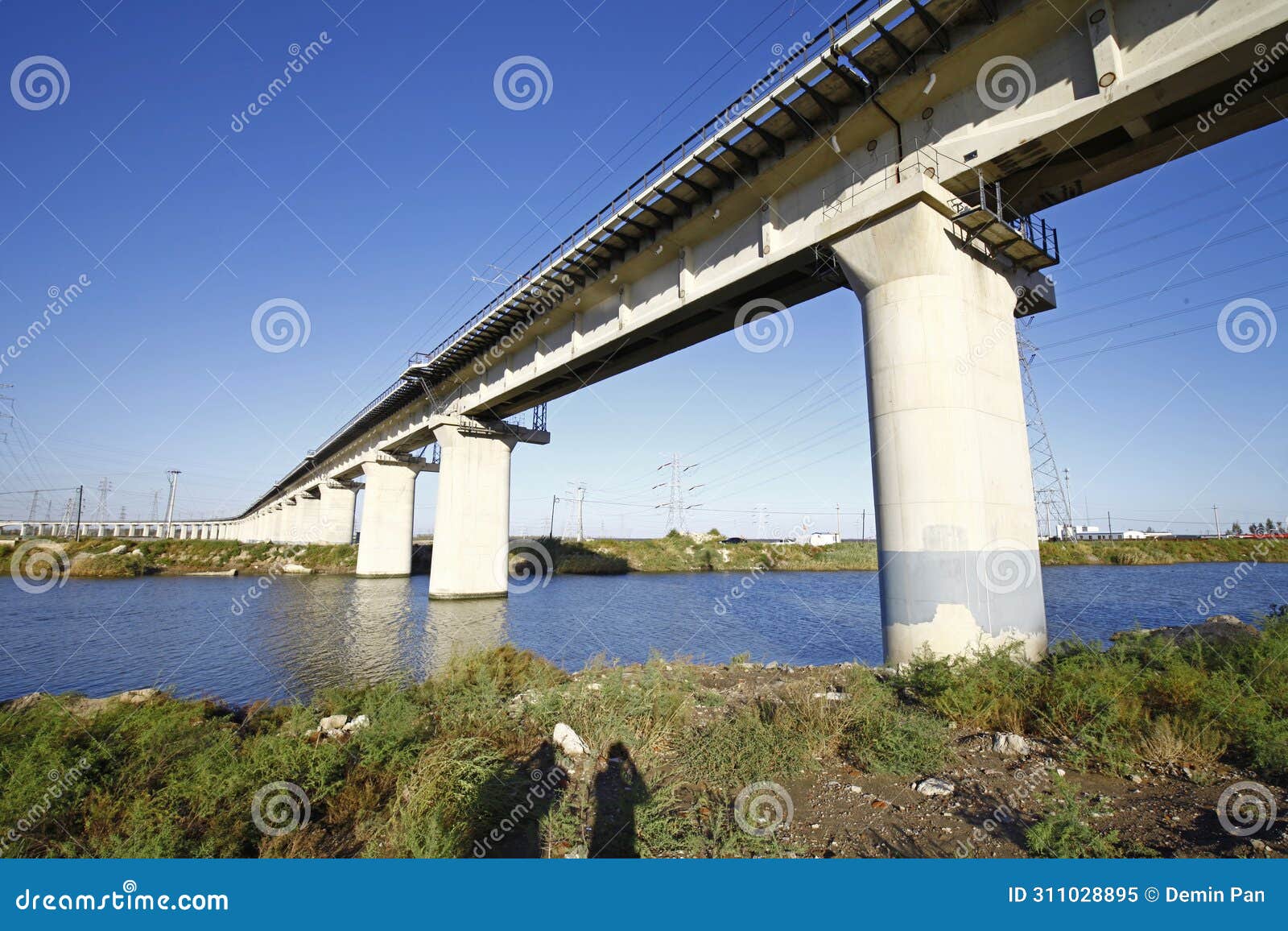 Elevated Bridge Concrete Structure Stock Image - Image of building ...