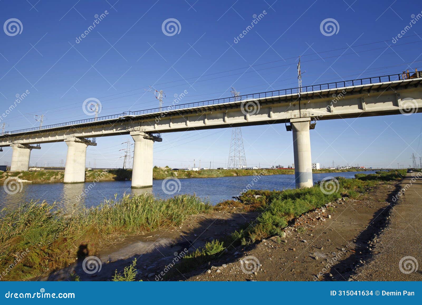 Elevated Bridge Concrete Structure Stock Photo - Image of outside ...
