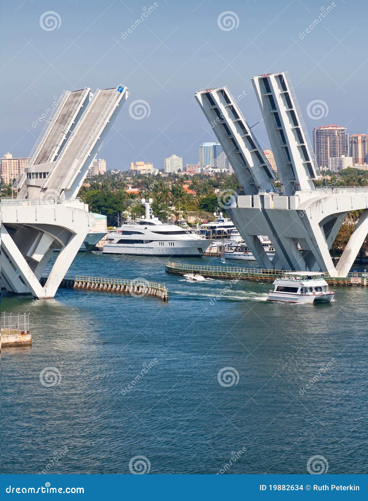 Elevated Bridge in Ft. Lauderdale Stock Photo - Image of river, tourism ...