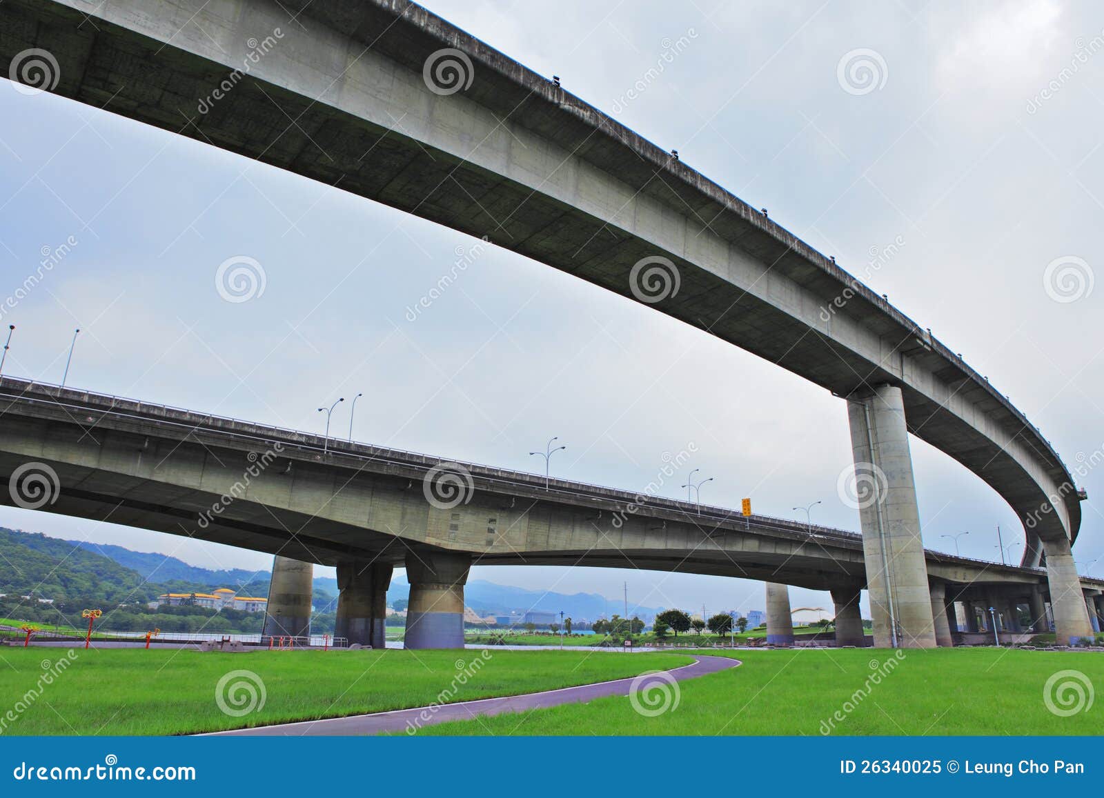 Elevated express way stock image. Image of freeway, express - 26340025