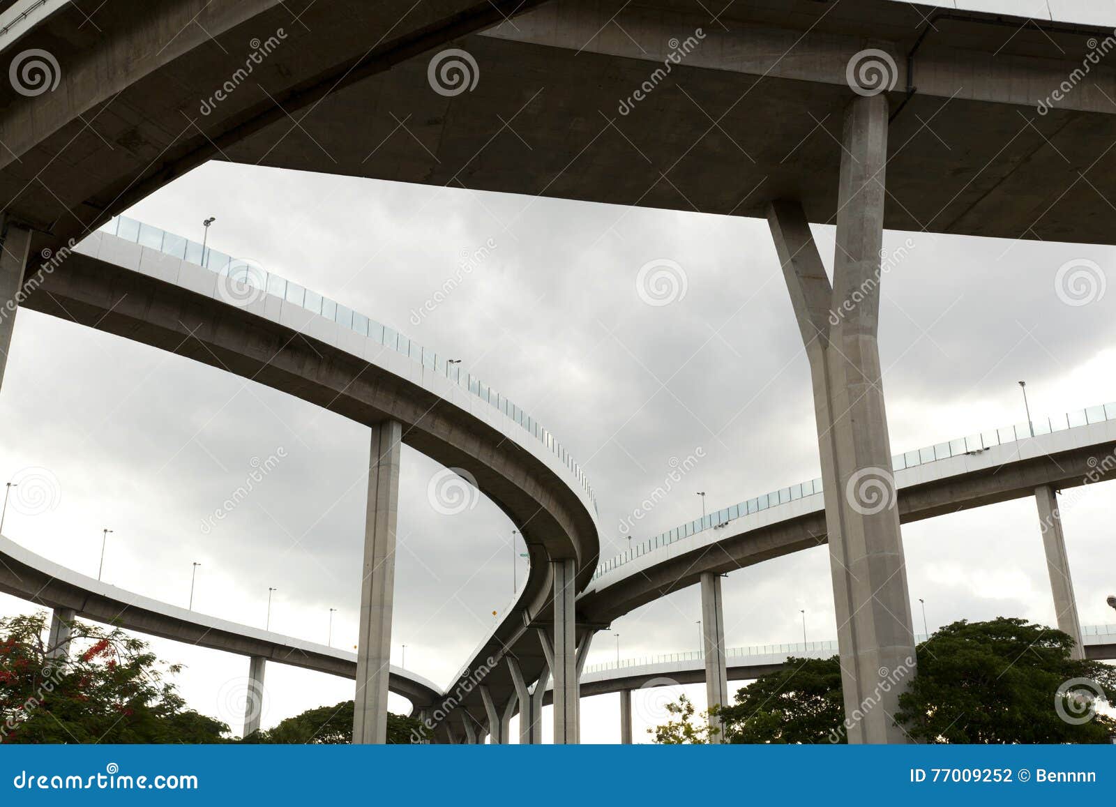 Elevated expressway stock photo. Image of motorway, elevated - 77009252