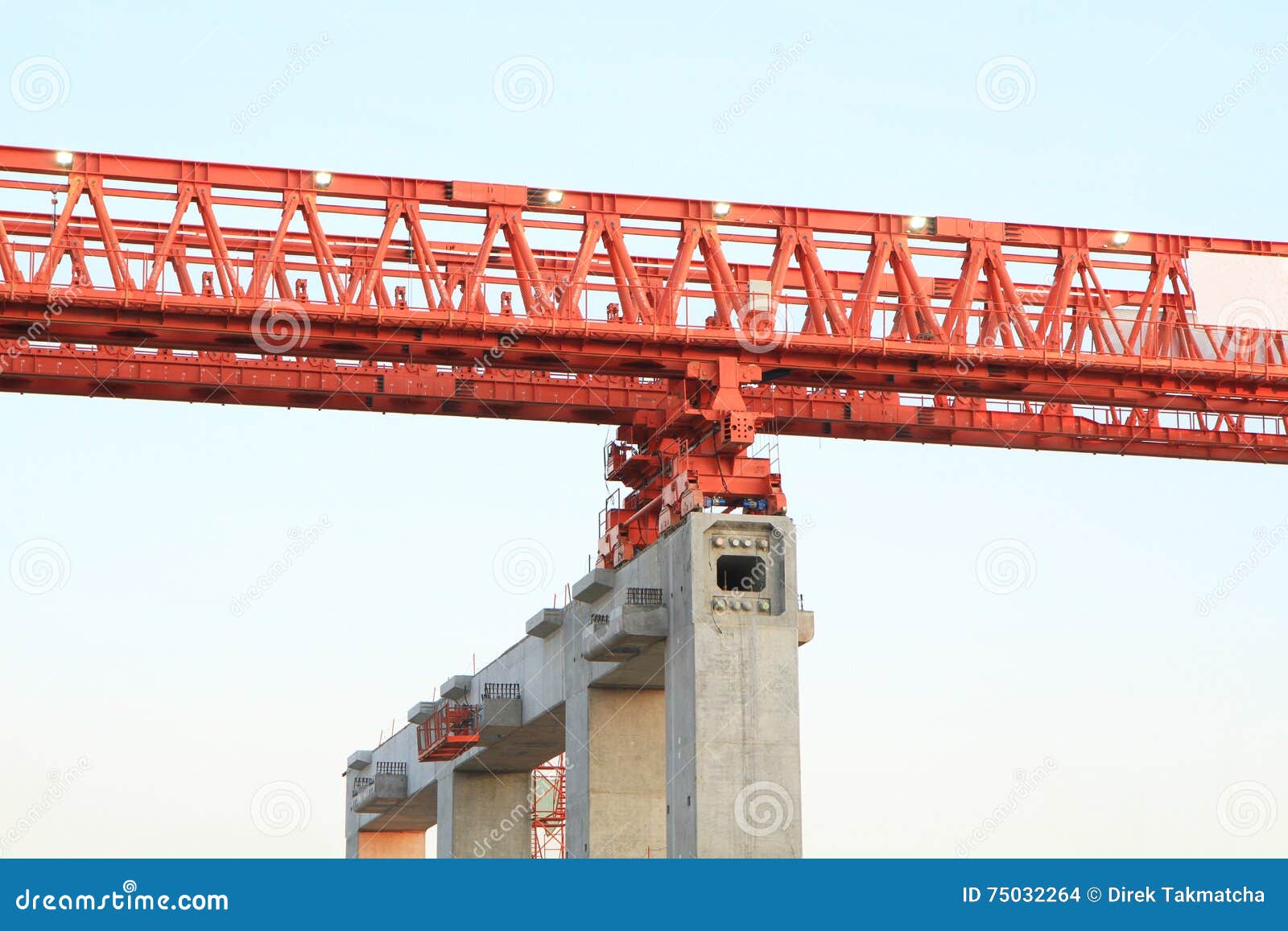 Elevated Rail Track on Large Columns Stock Photo - Image of beams ...
