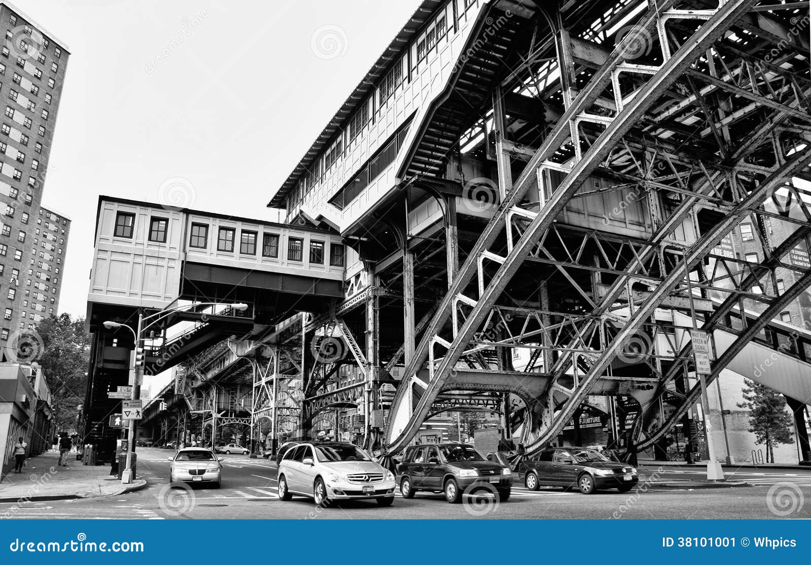 Elevated Train Tracks in Harlem Editorial Photo - Image of metro ...