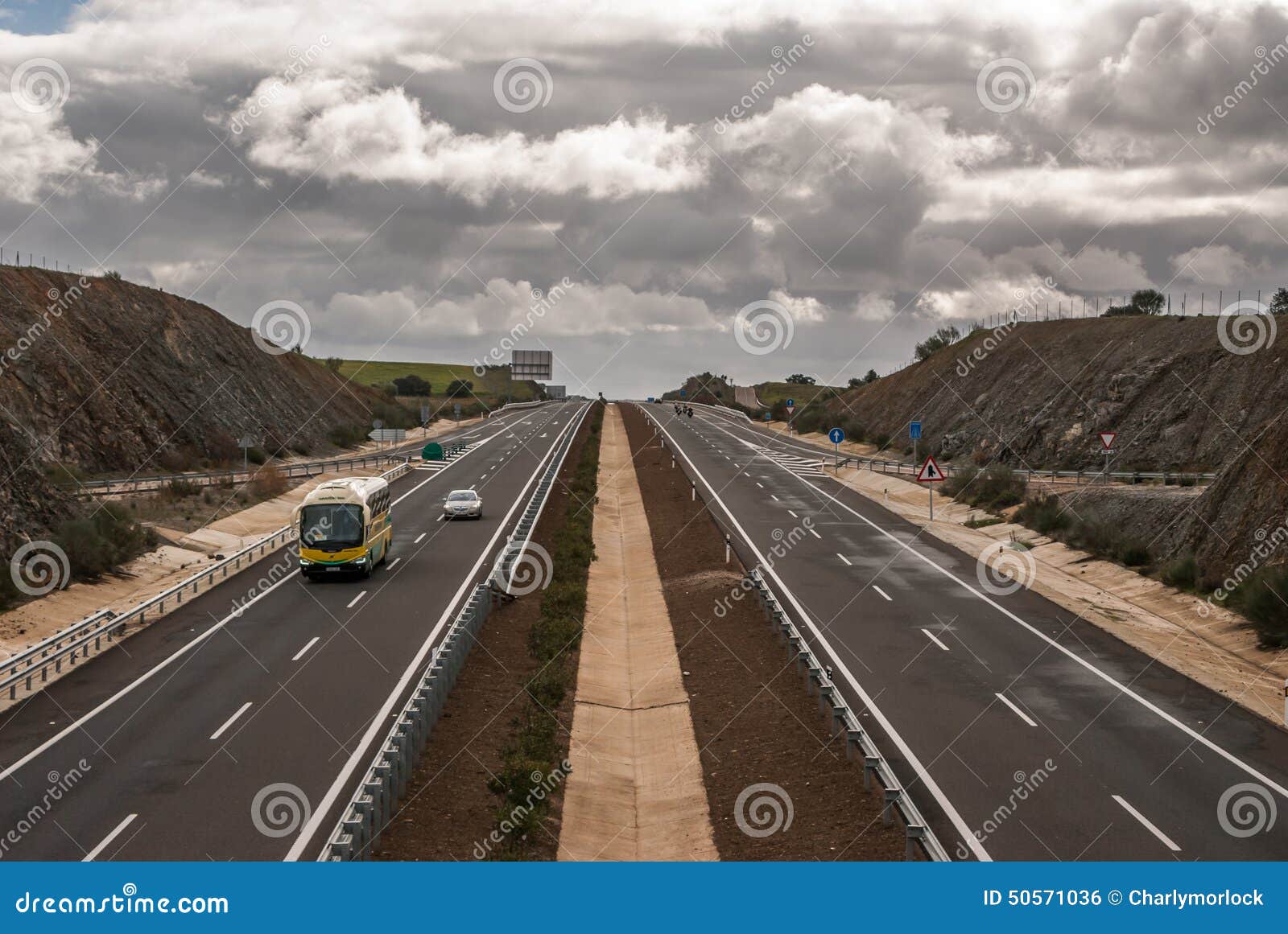 Elevated View of a Highway Vehicles Editorial Photo - Image of panorama ...