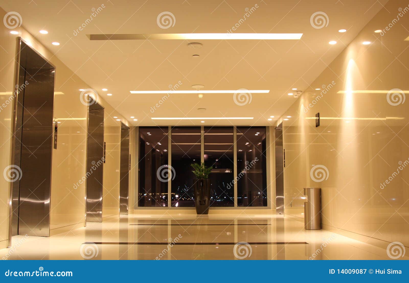 Elevator hall stock image. Image of door, simplicity - 14009087