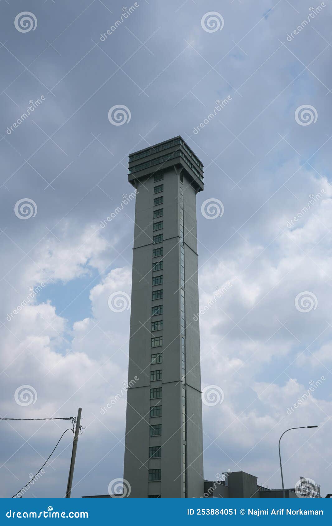 Elevator testing tower editorial photo. Image of building - 253884051