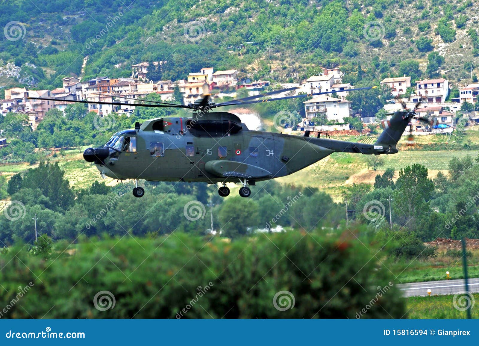 Elicopter imagen de archivo editorial. Imagen de piloto - 15816594