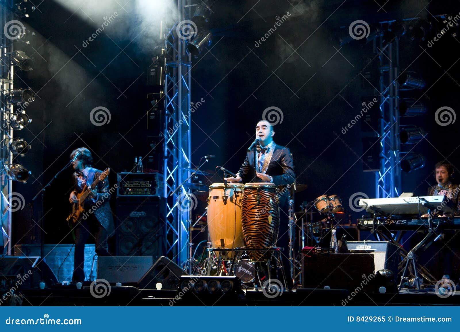 Elio LIVE editorial image. Image of auditorium, stage - 8429265