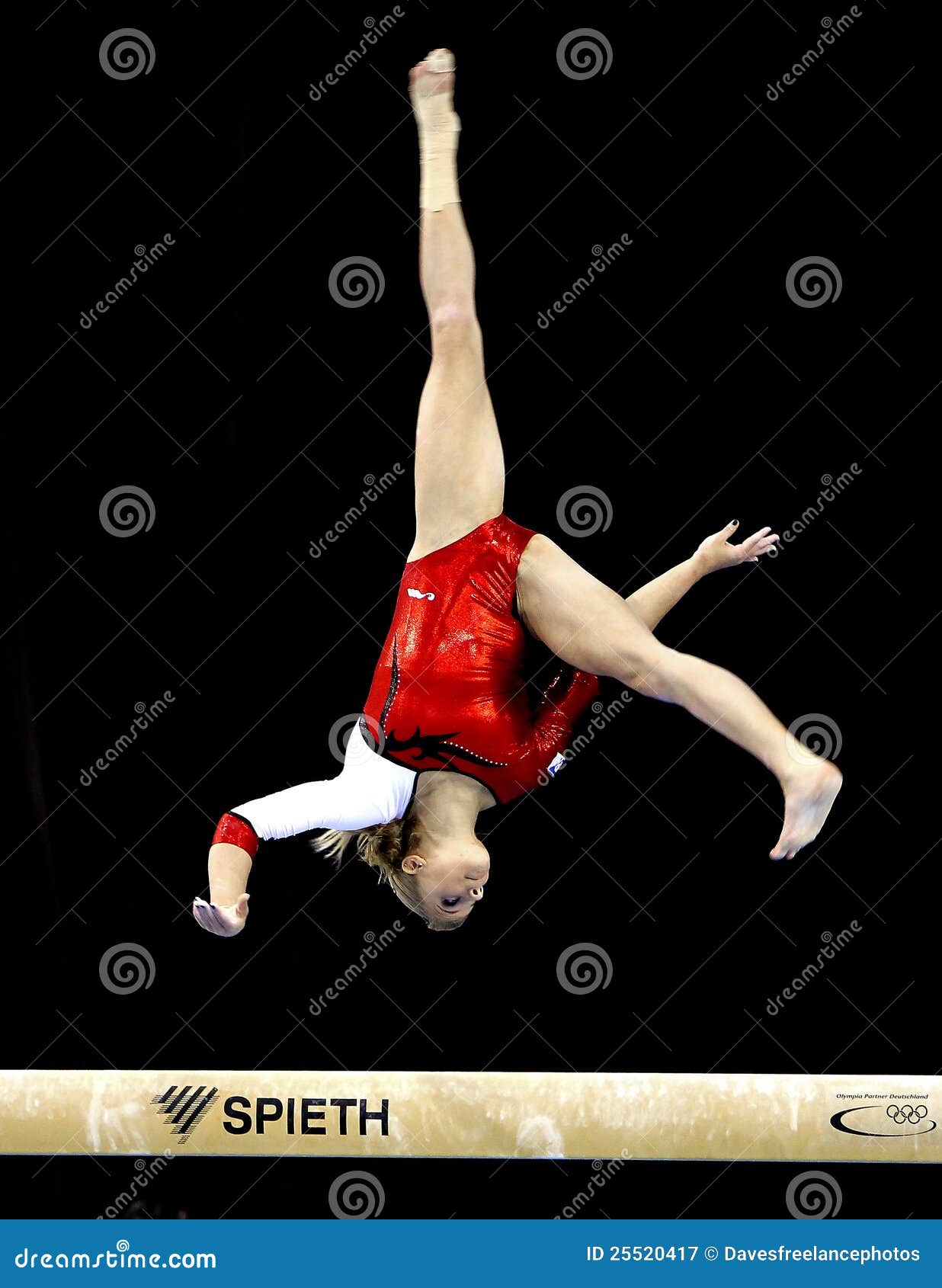 Elisabeth Seitz editorial photography. Image of bars - 25520417