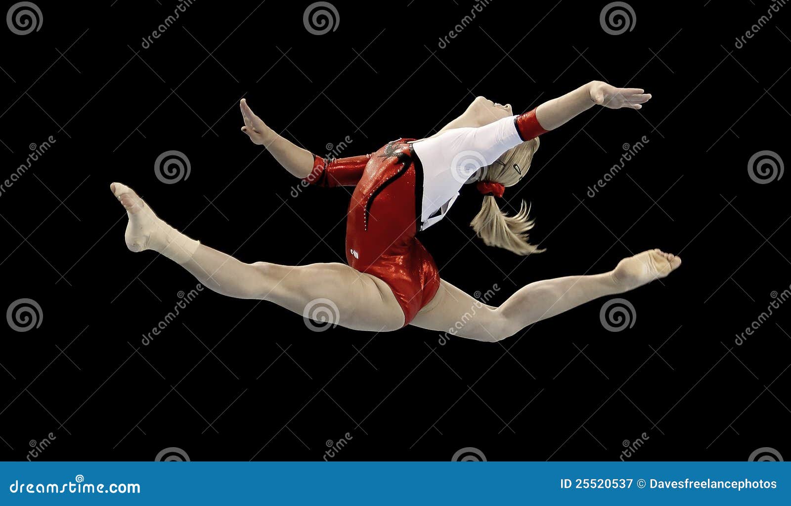 Elisabeth Seitz editorial photography. Image of rings - 25520537