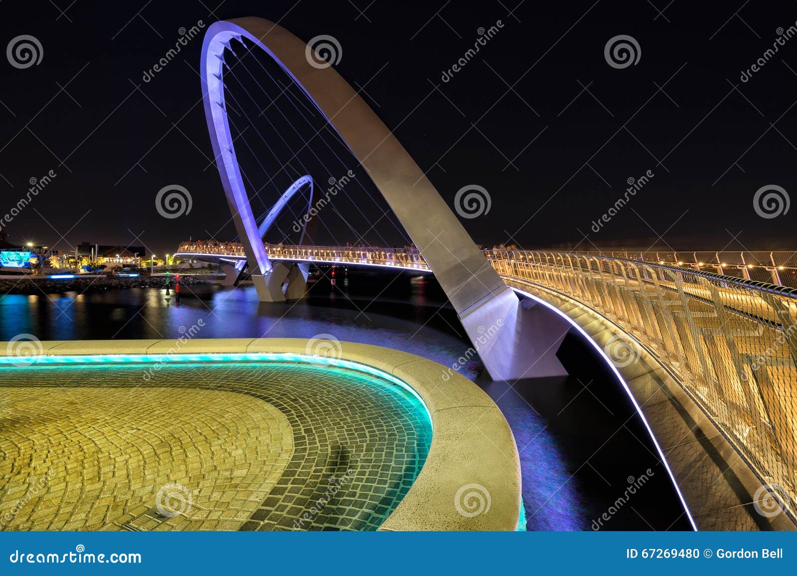 Elizabeth Quay in Perth editorial image. Image of river - 67269480