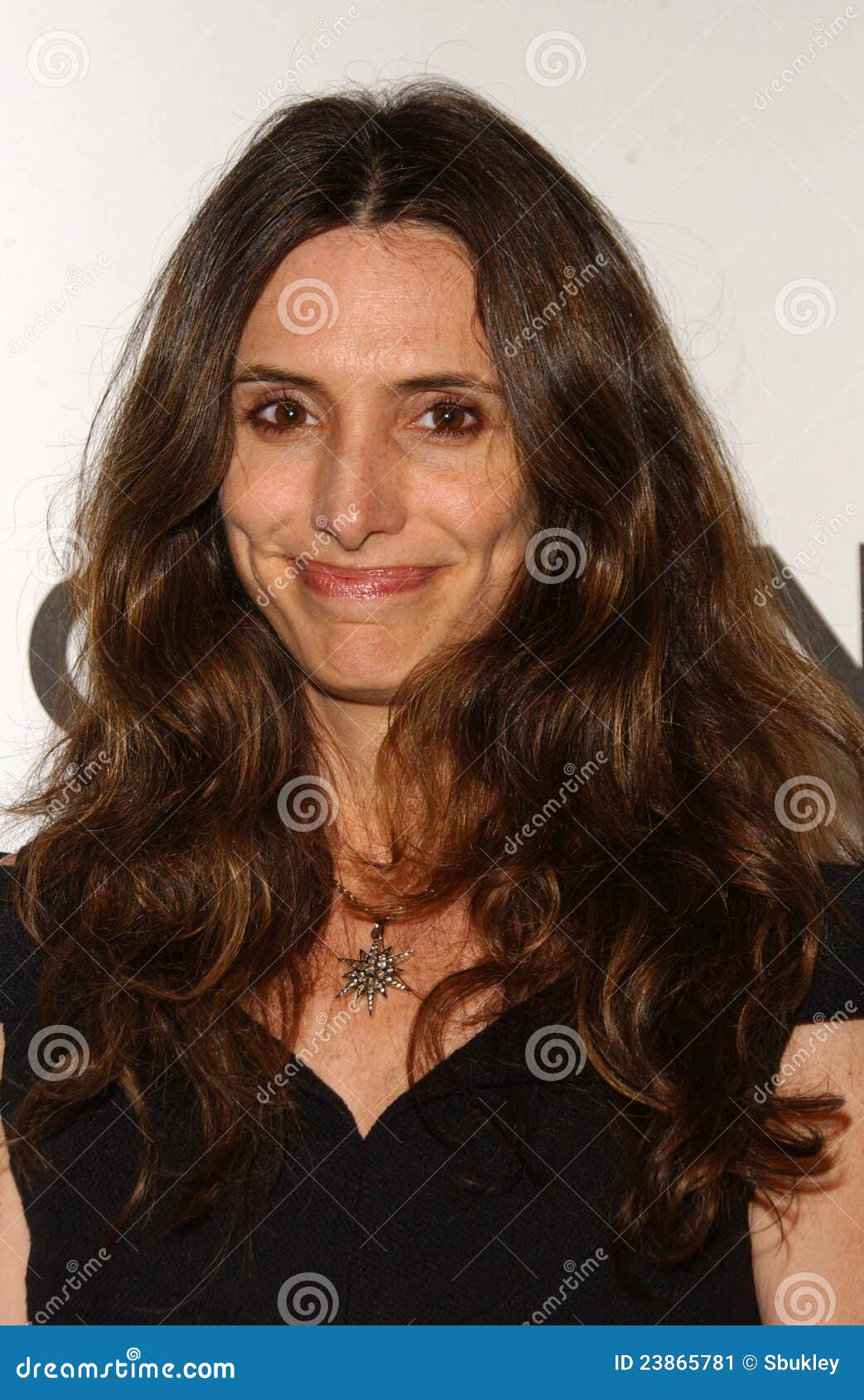 Elizabeth Stewart editorial photo. Image of boutique - 23865781