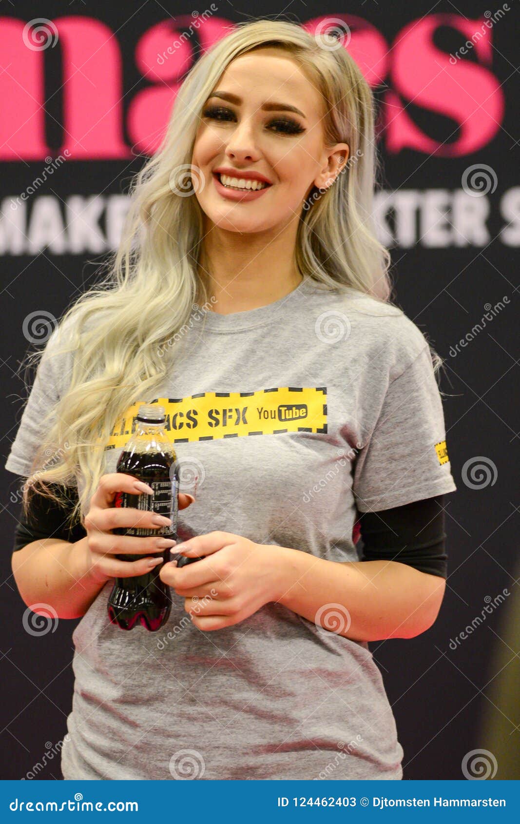 Ellimacs SFX Famous On Youtube In Makeup Editorial Photo ...