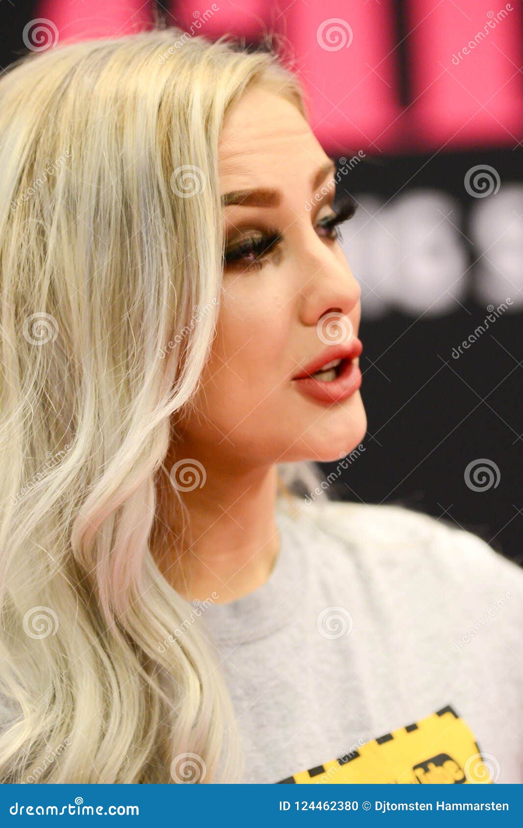 Ellimacs SFX Famous on Youtube in Makeup Editorial Image - Image of ...