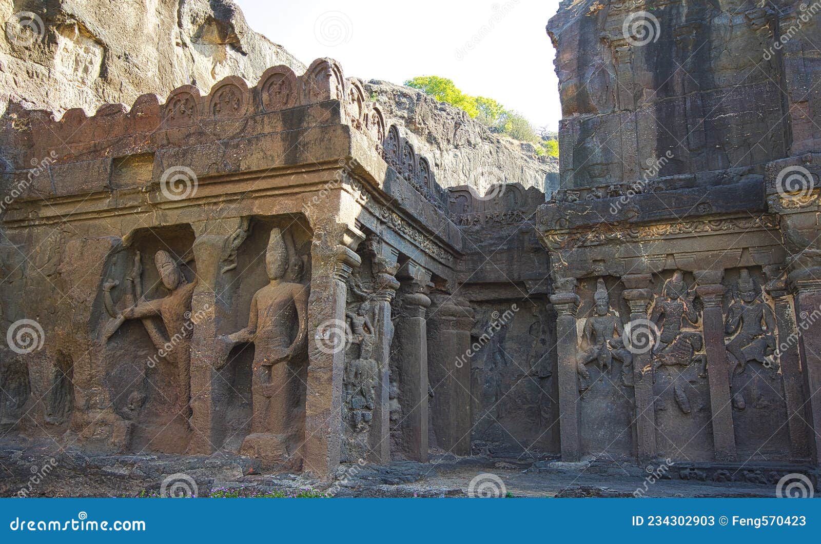 The Elora Complex is Unique in Artistic Creation and Technological ...