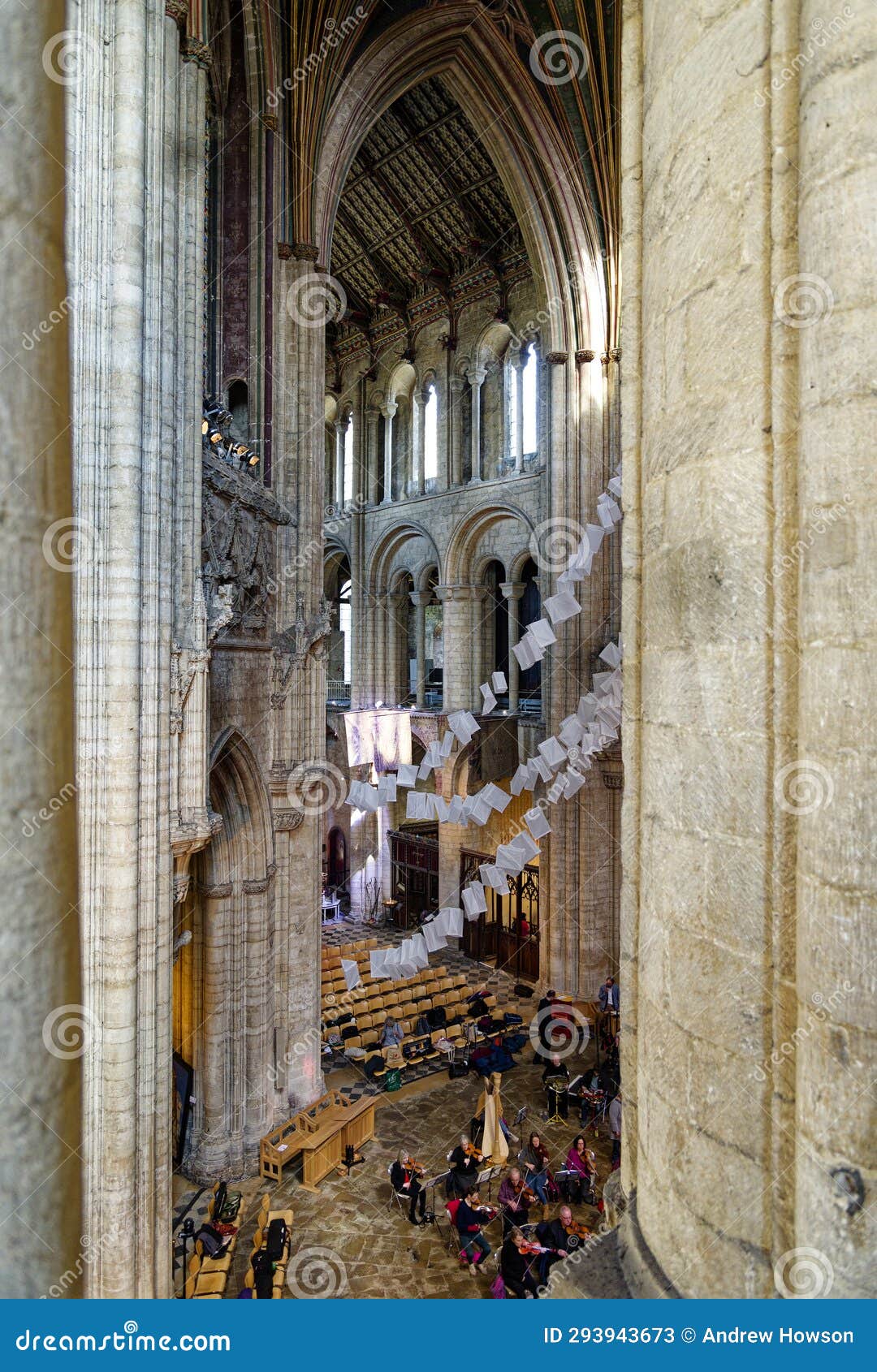 Ely Cathedral interior editorial stock photo. Image of carving - 293943673