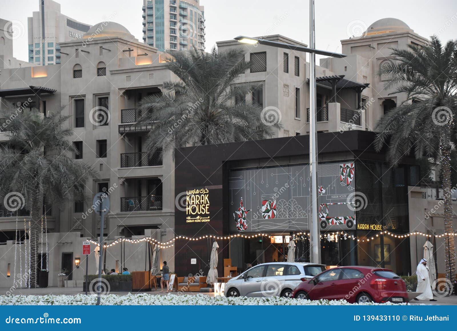 Emaar Boulevard in Dubai, UAE Editorial Image - Image of landmark, town ...
