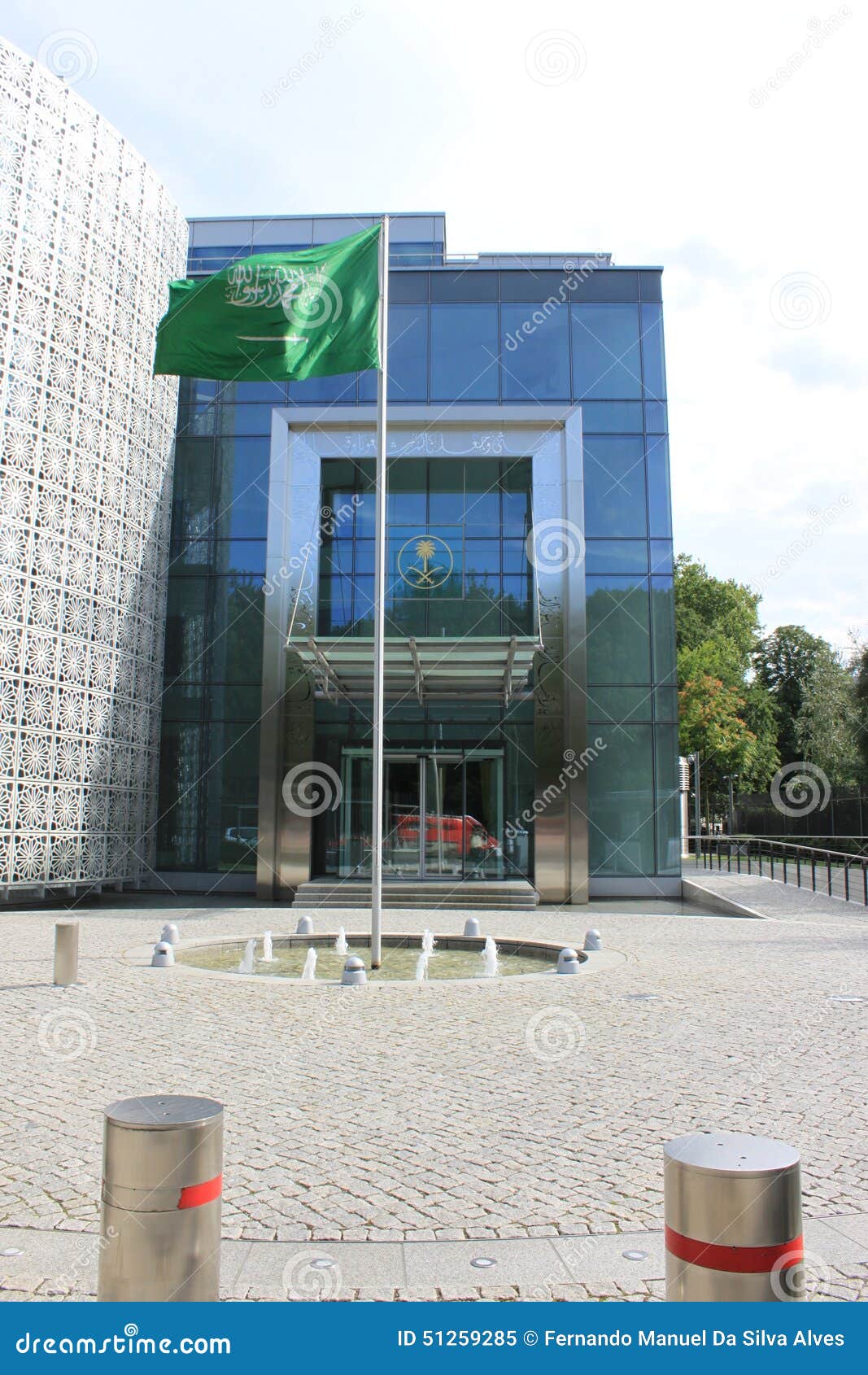 Embassy of Saudi Arabia editorial image. Image of peninsula - 51259285