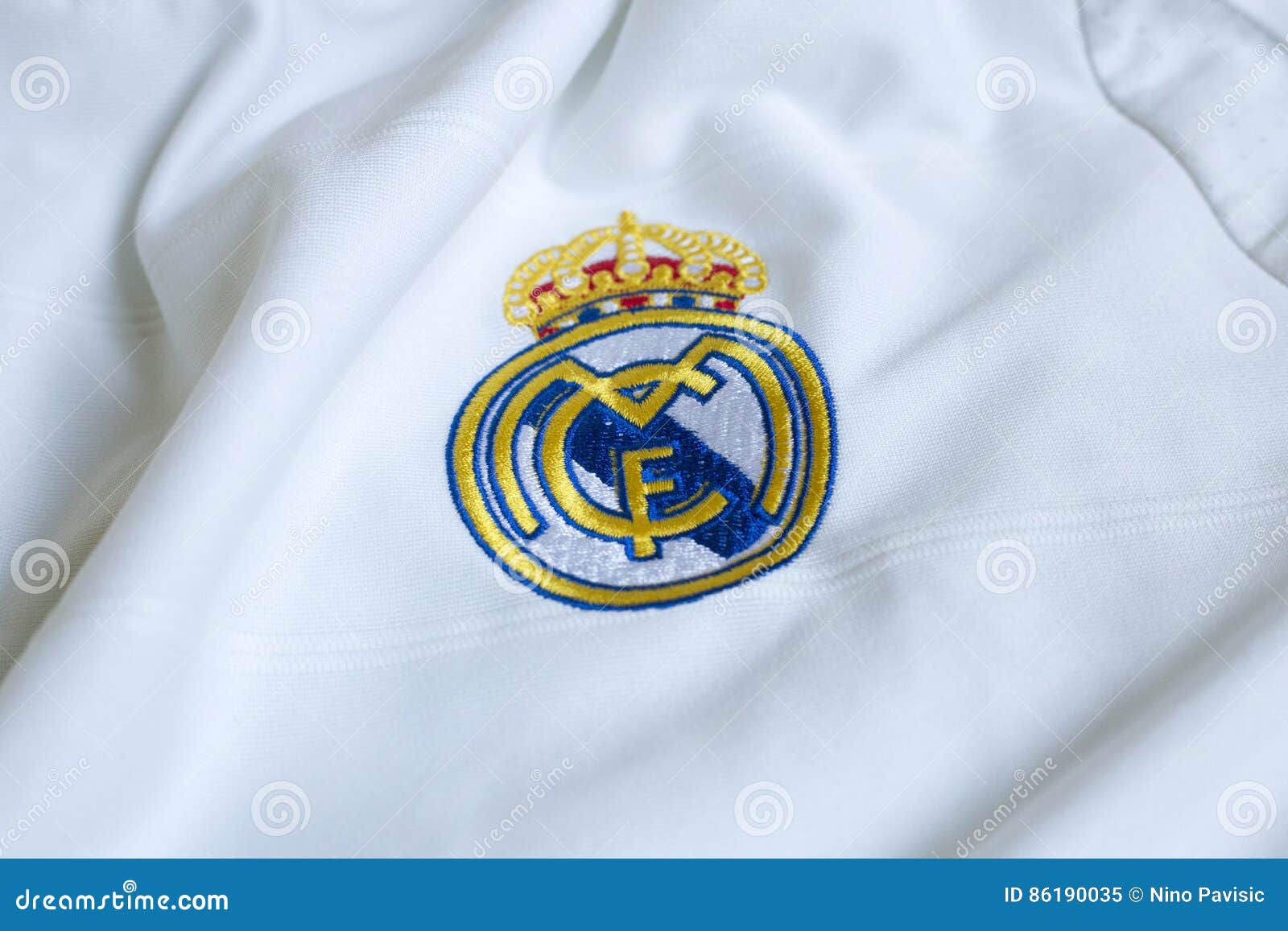 Emblema do Real Madrid imagem editorial. Imagem de futebol - 86190035