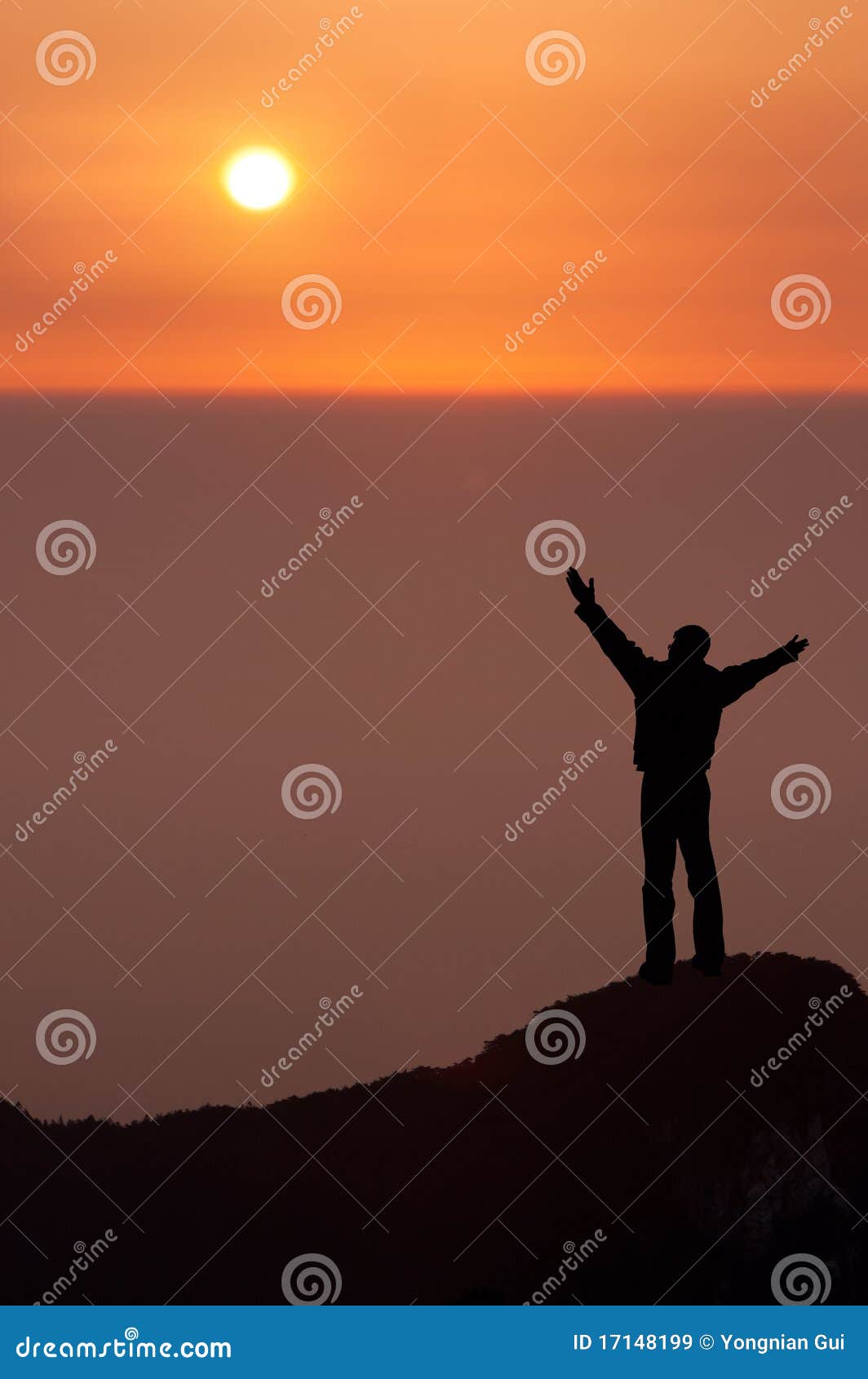 Embrace the sun stock image. Image of cloud, horizon - 17148199