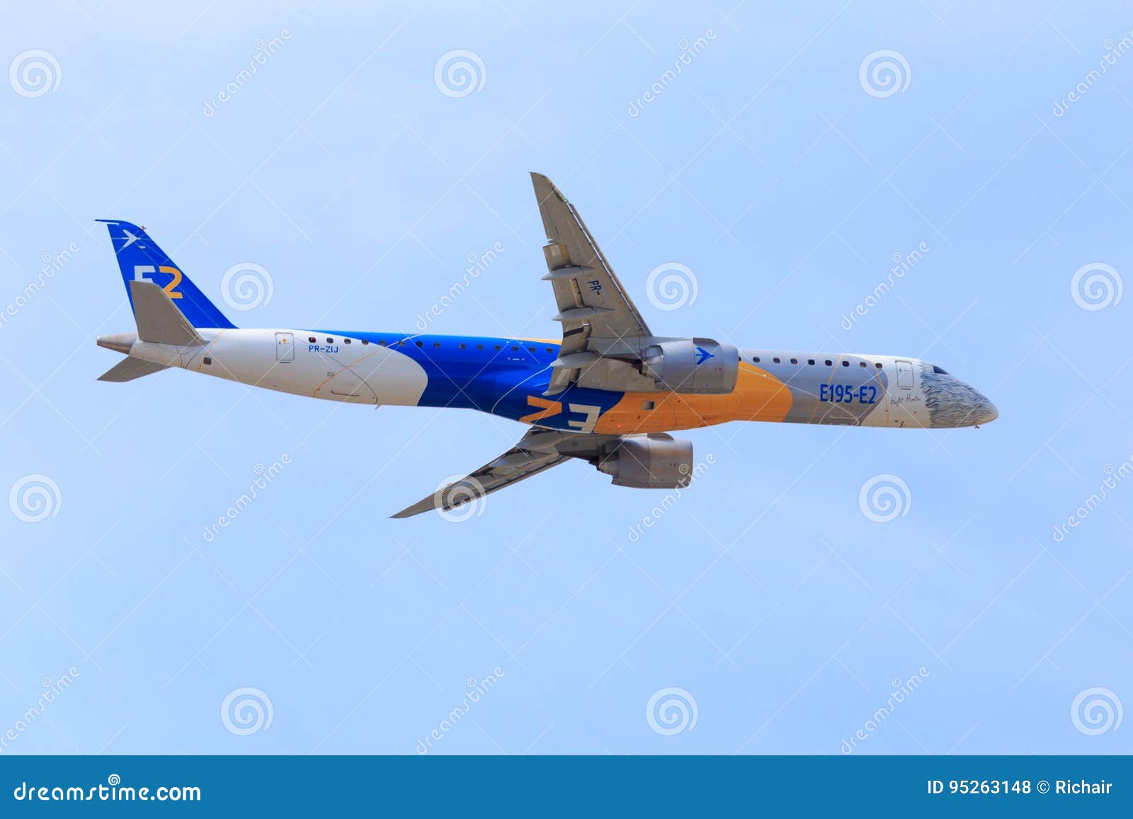 Embraer E195-E2 editorial stock photo. Image of passenger - 95263148