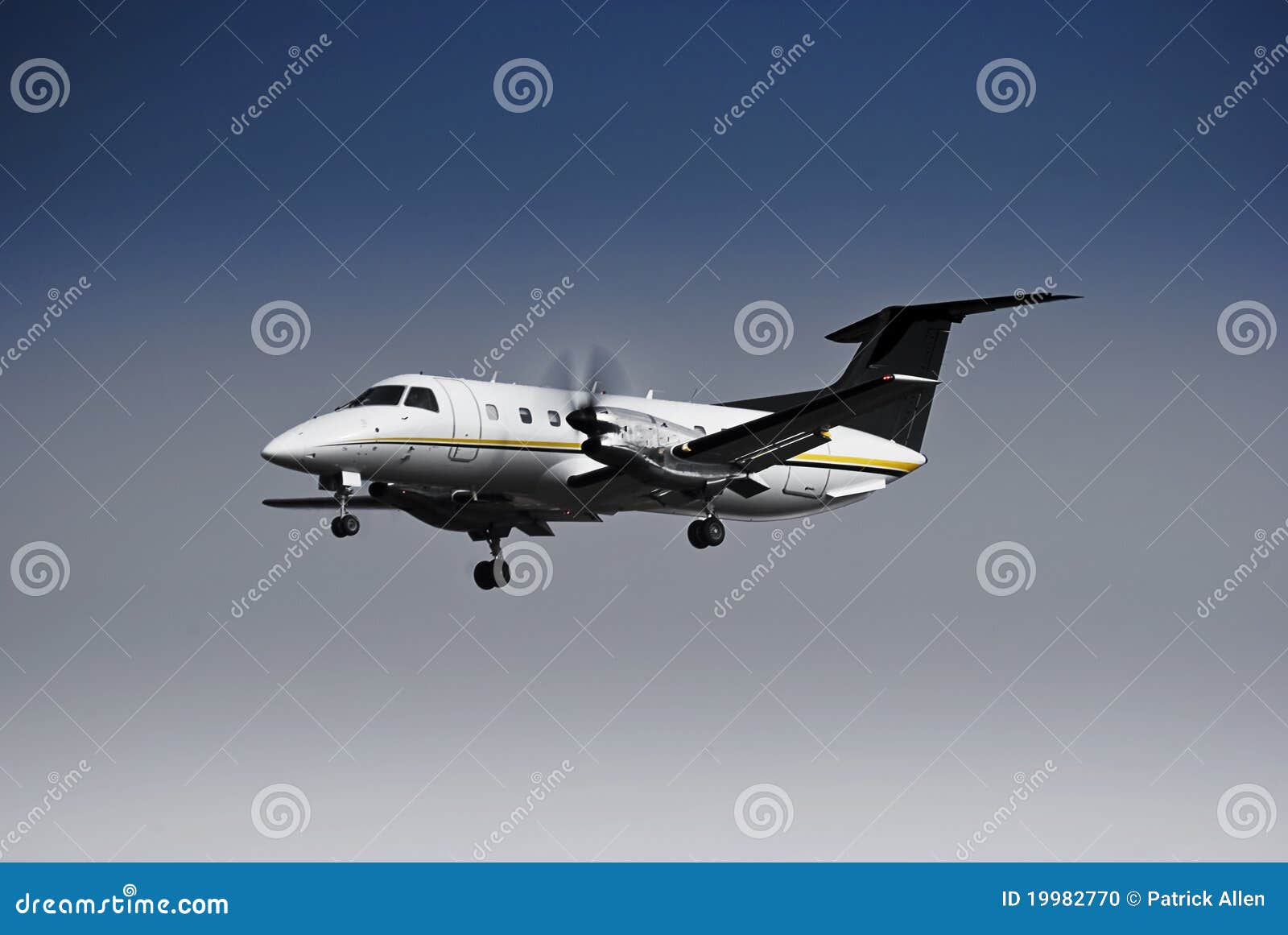 Embraer Emb 120 Brasilia Stock Photos - Free & Royalty-Free Stock ...