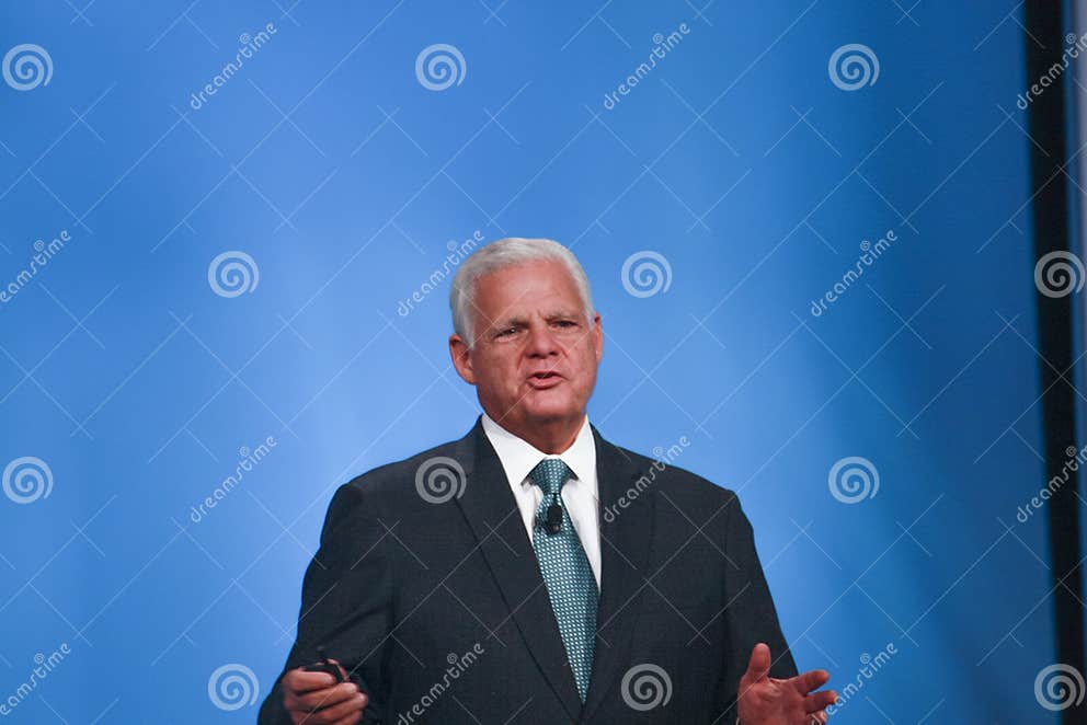 EMC CEO Joe Tucci editorial stock photo. Image of moscone - 27366813