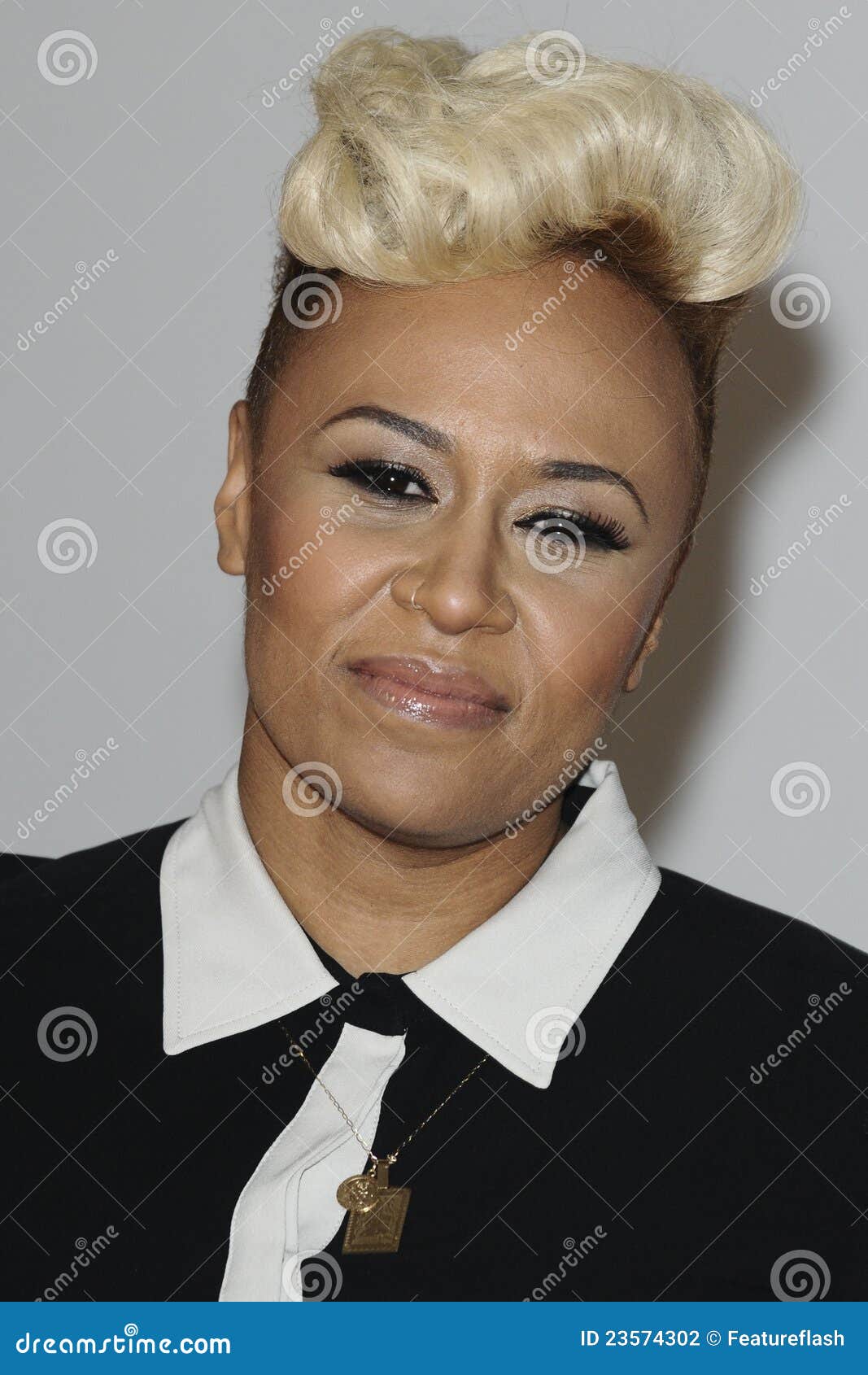 Emeli Sande editorial photography. Image of arena, london - 23574302