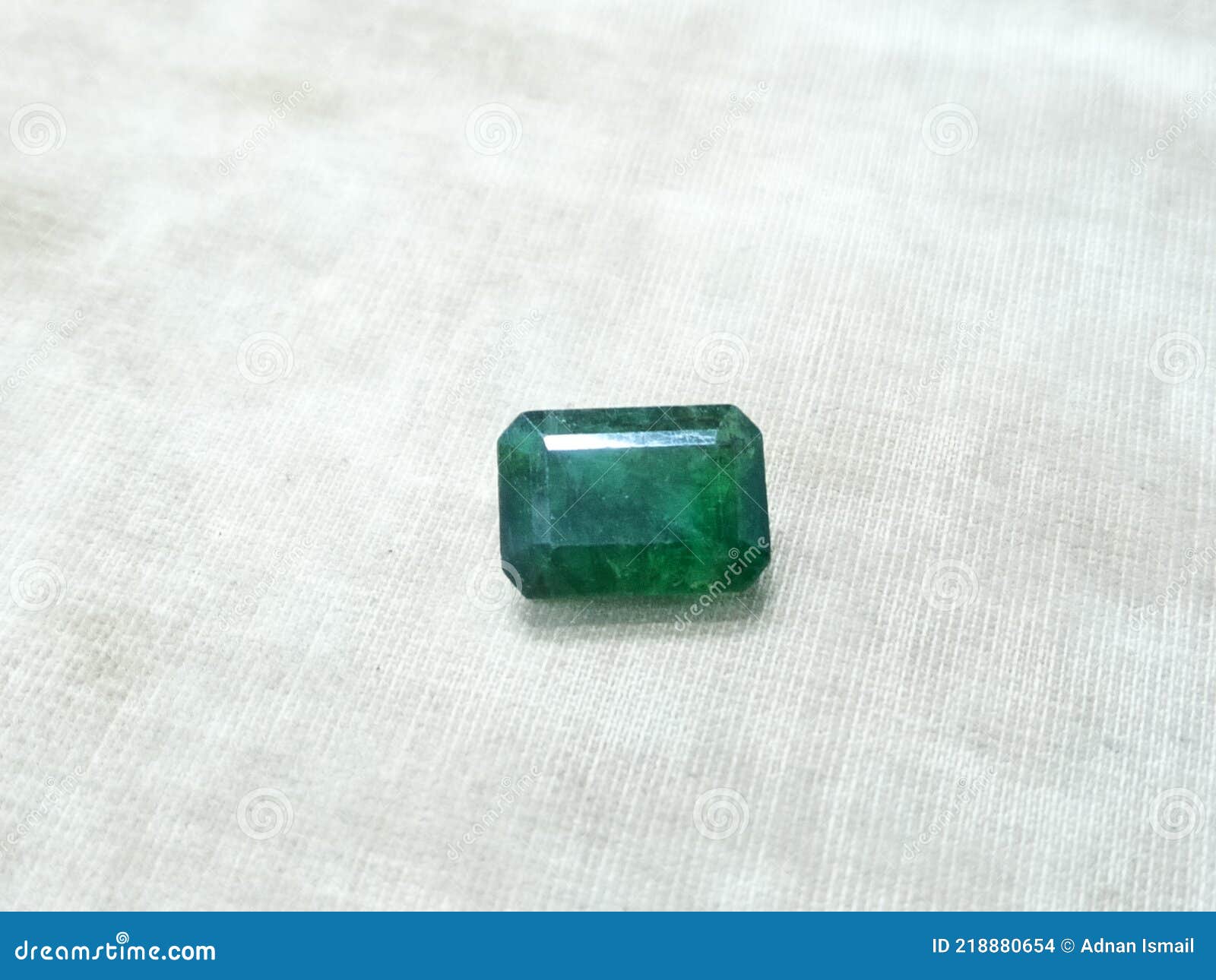 Emerald in Square Shape stock photo. Image of shape - 218880654