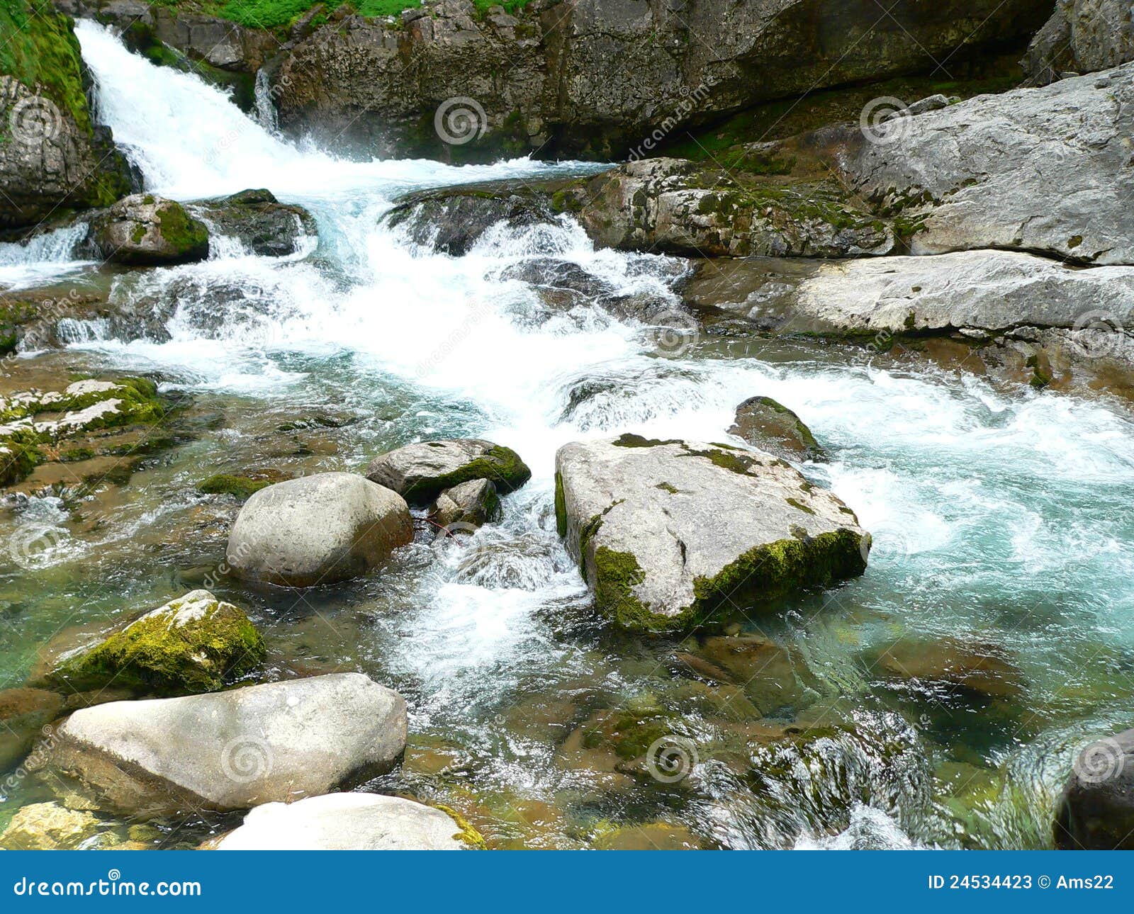 Emerald water stock image. Image of cascada, peacefully - 24534423