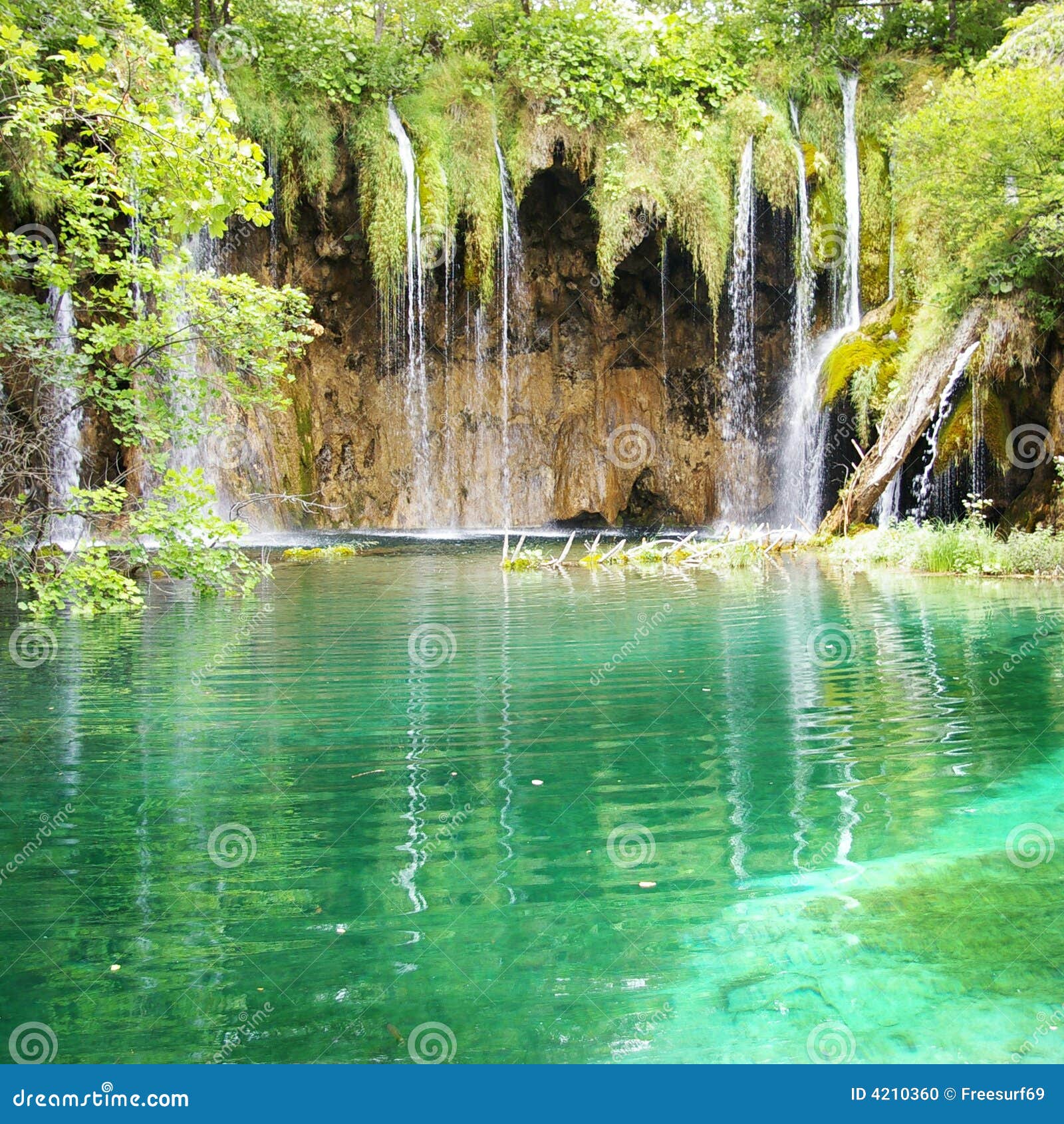 Emerald waterfall stock photo. Image of beautiful, plitvice - 4210360