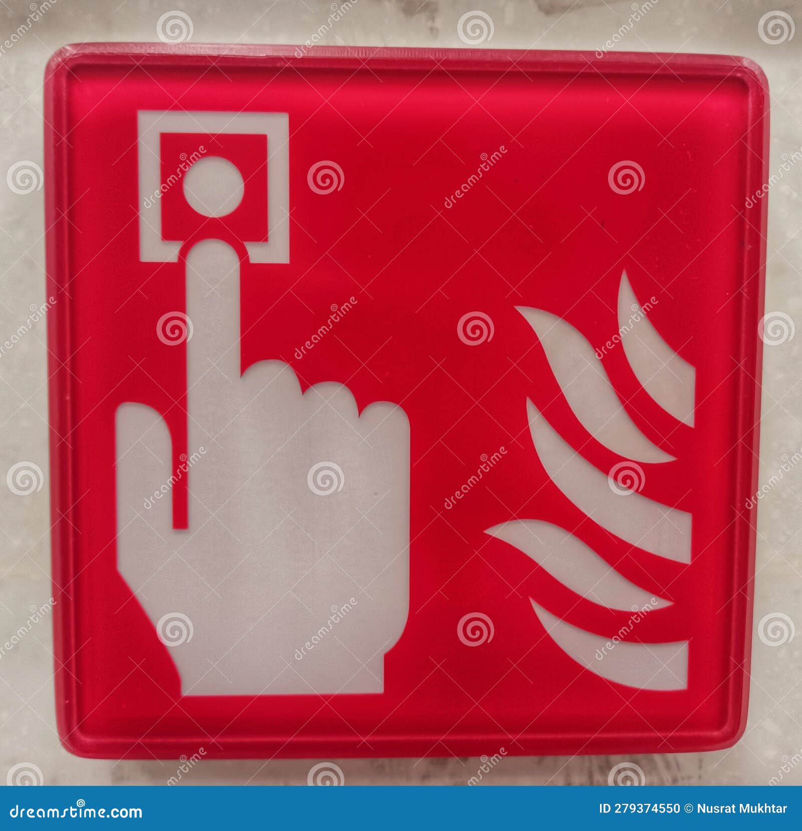 Emergency Fire Alarm Safety Call Point Sign Stock Photo - Image of text ...
