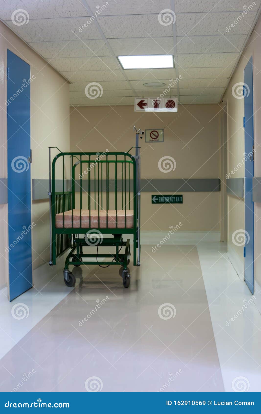 Emergency hospital hallway stock image. Image of hospital - 162910569