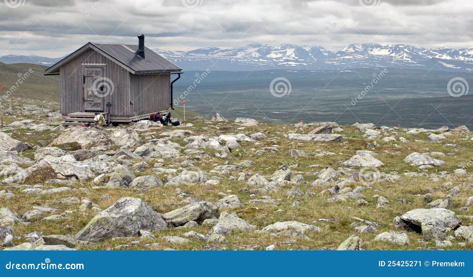 Emergency Hut in Tundra stock image. Image of scandinavia - 25425271