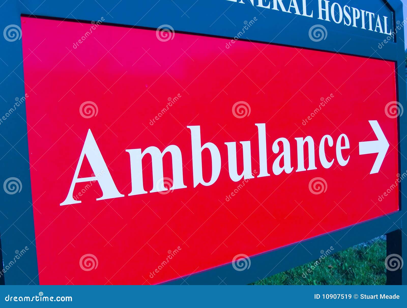 Emergency Room Ambulance Sign Stock Image - Image of sign, direct: 10907519