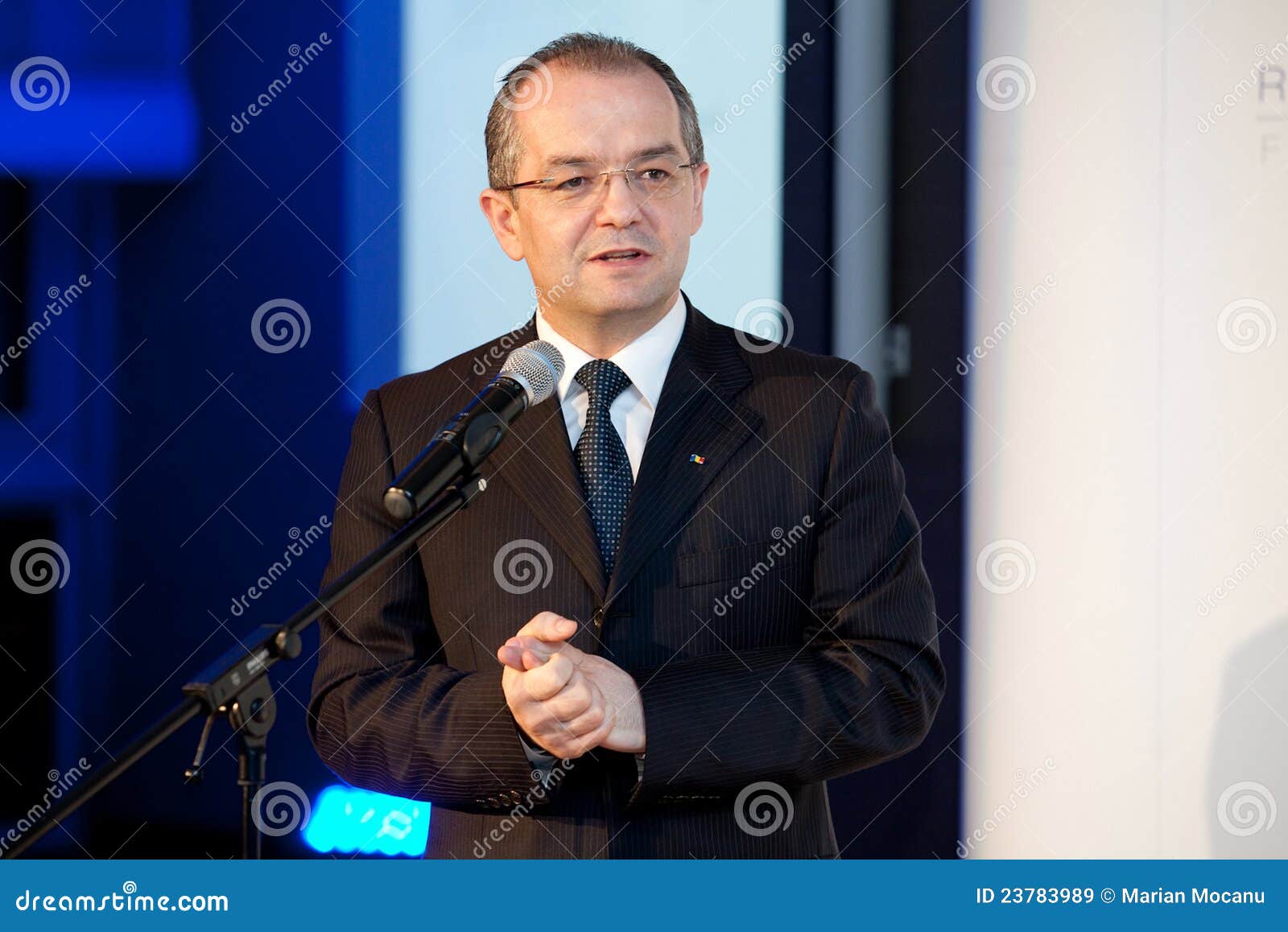 Emil Boc imagem de stock editorial. Imagem de governo - 23783989