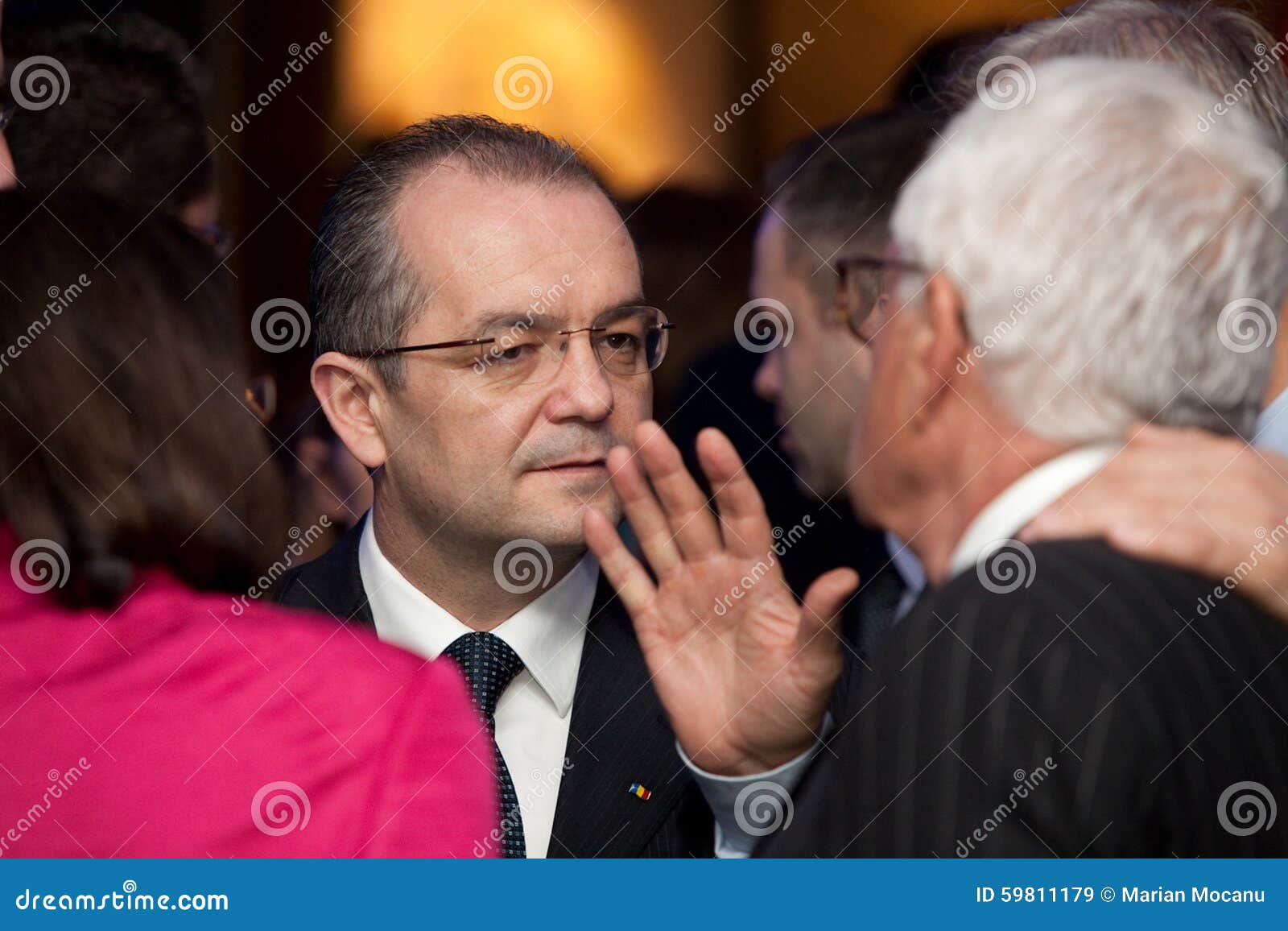 Emil Boc editorial stock image. Image of suit, cabinet - 59811179