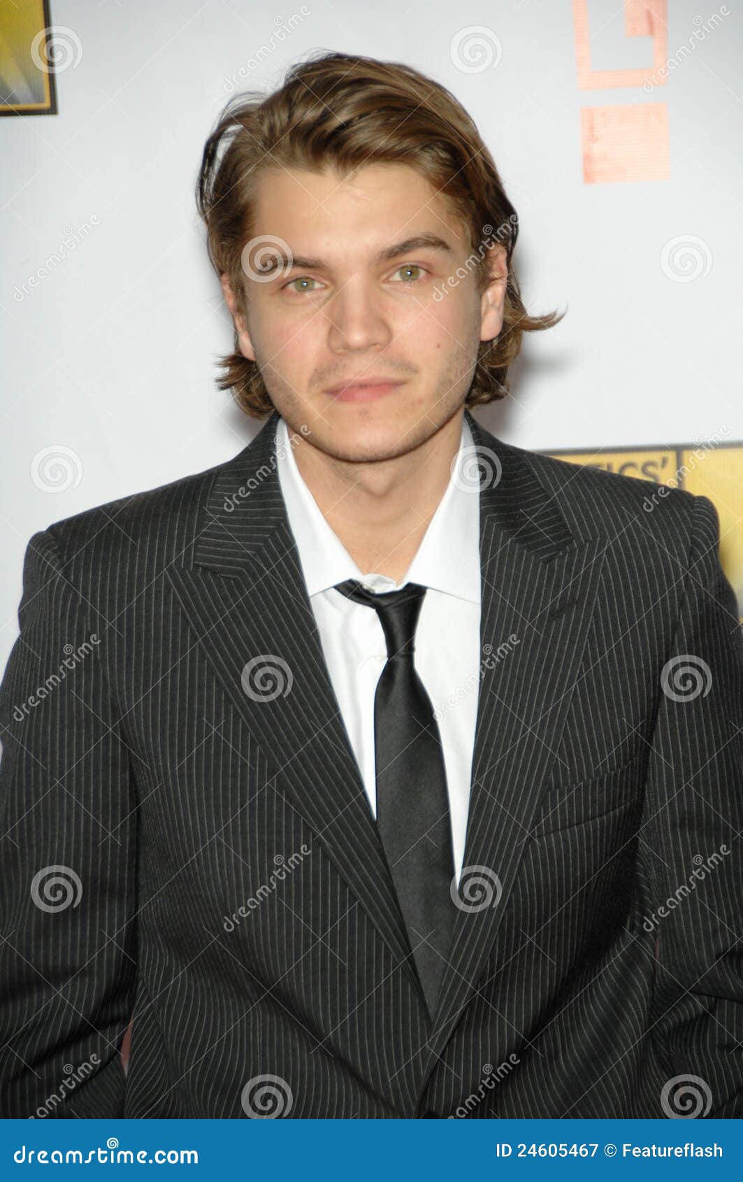 Emile Hirsch editorial photography. Image of 2007, monica - 24605467