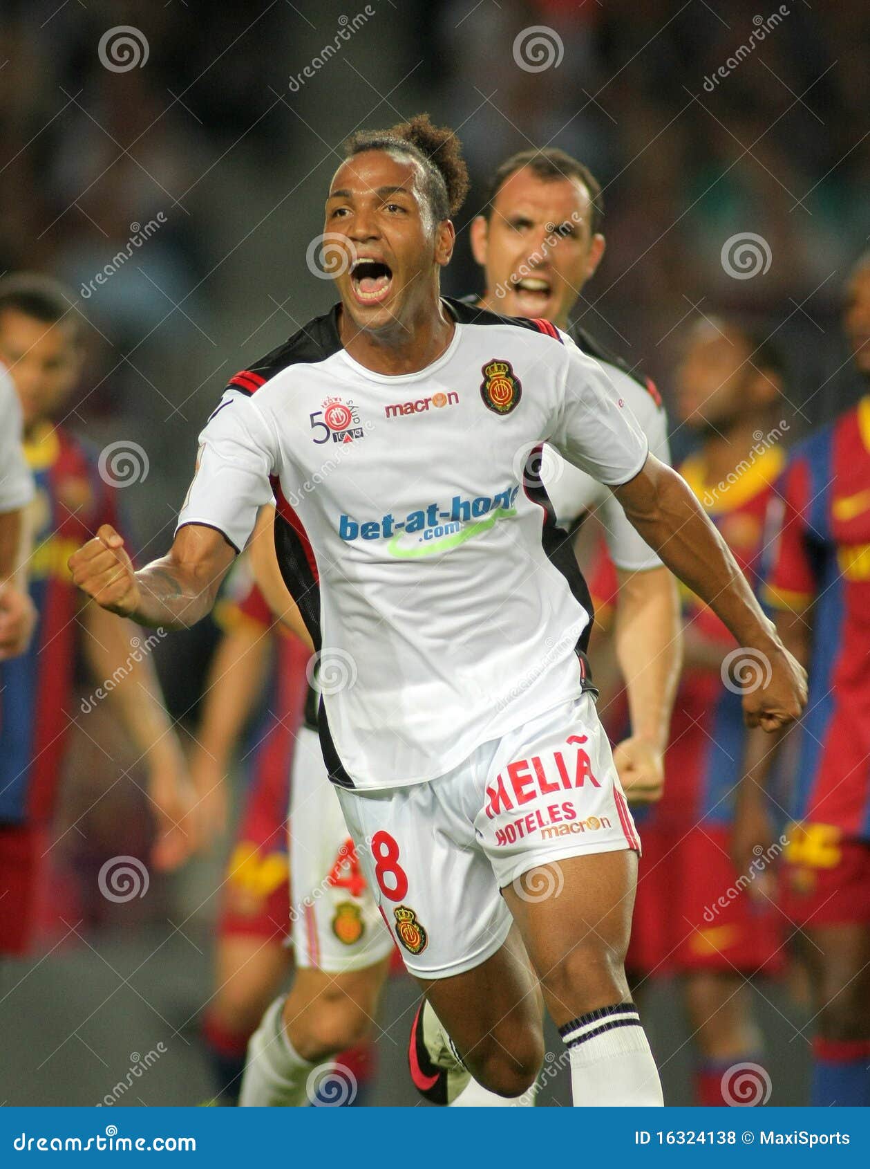 Emilio Nsue von Mallorca redaktionelles stockfoto. Bild von liga - 16324138