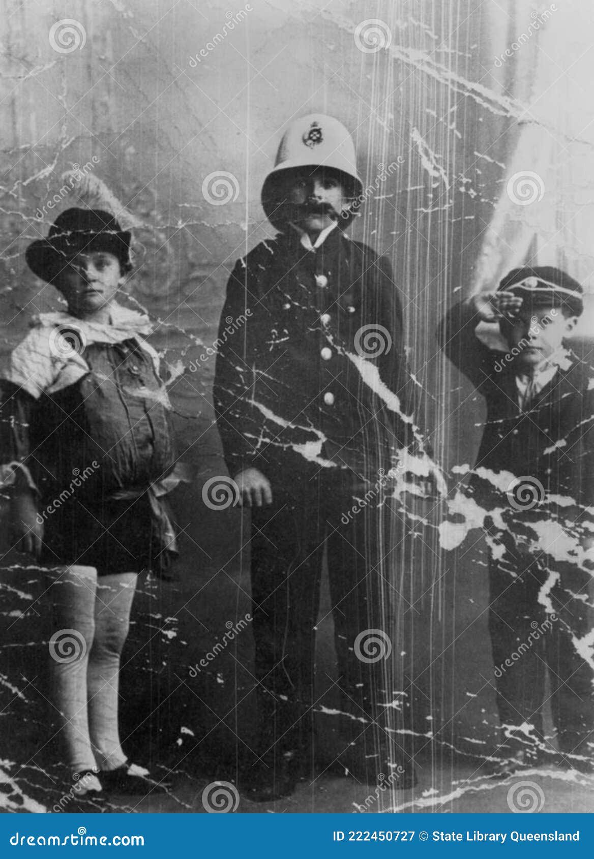 Emily, Edwin And Bill Hamilton In Fancy Dress Picture. Image: 222450727